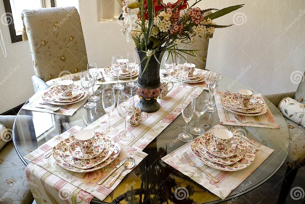 Dining room stock image. Image of estate, decor, architecture - 9497929