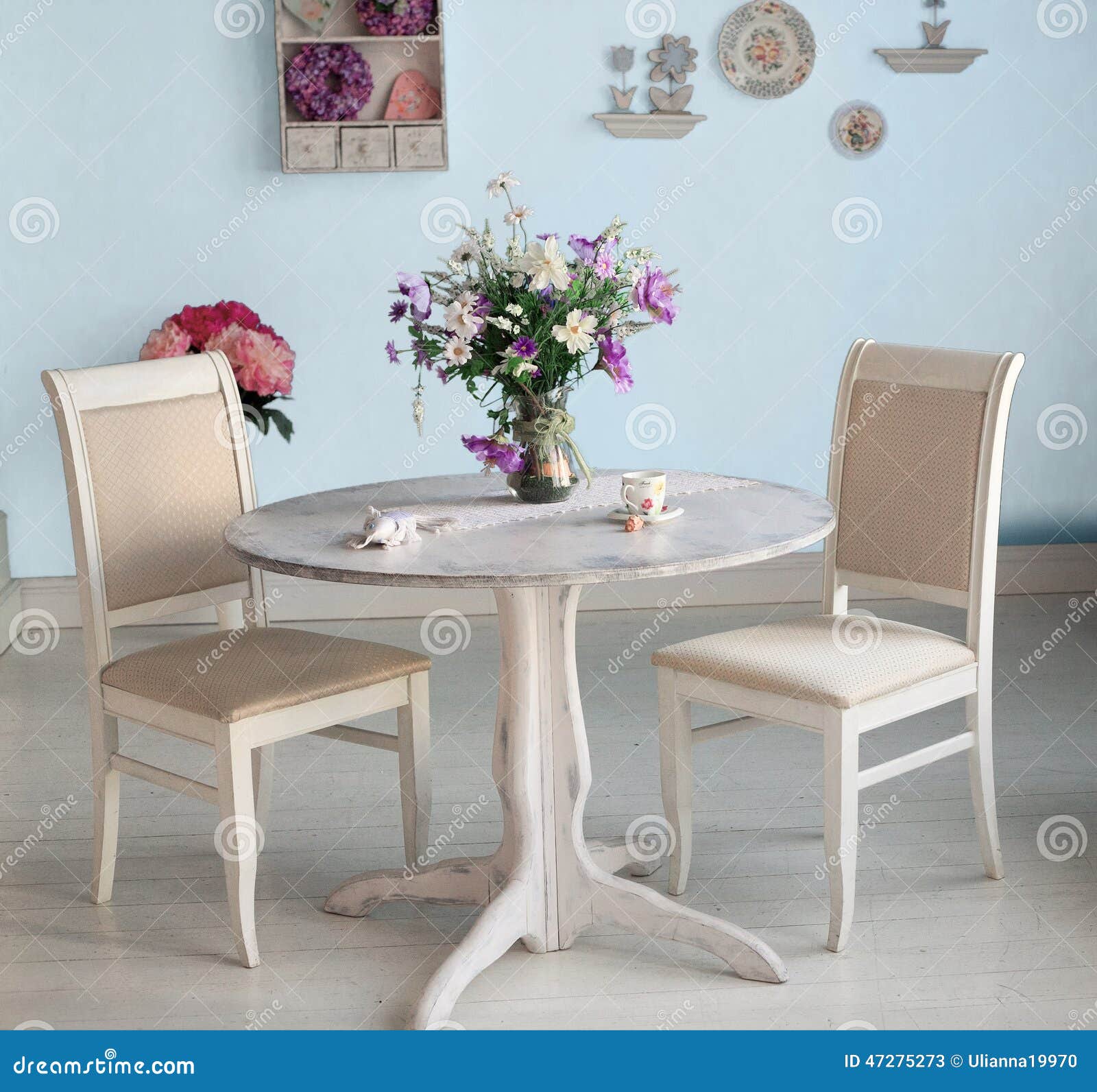 Dining Room Interior with Flowers Decorative Plates Stock Image - Image ...
