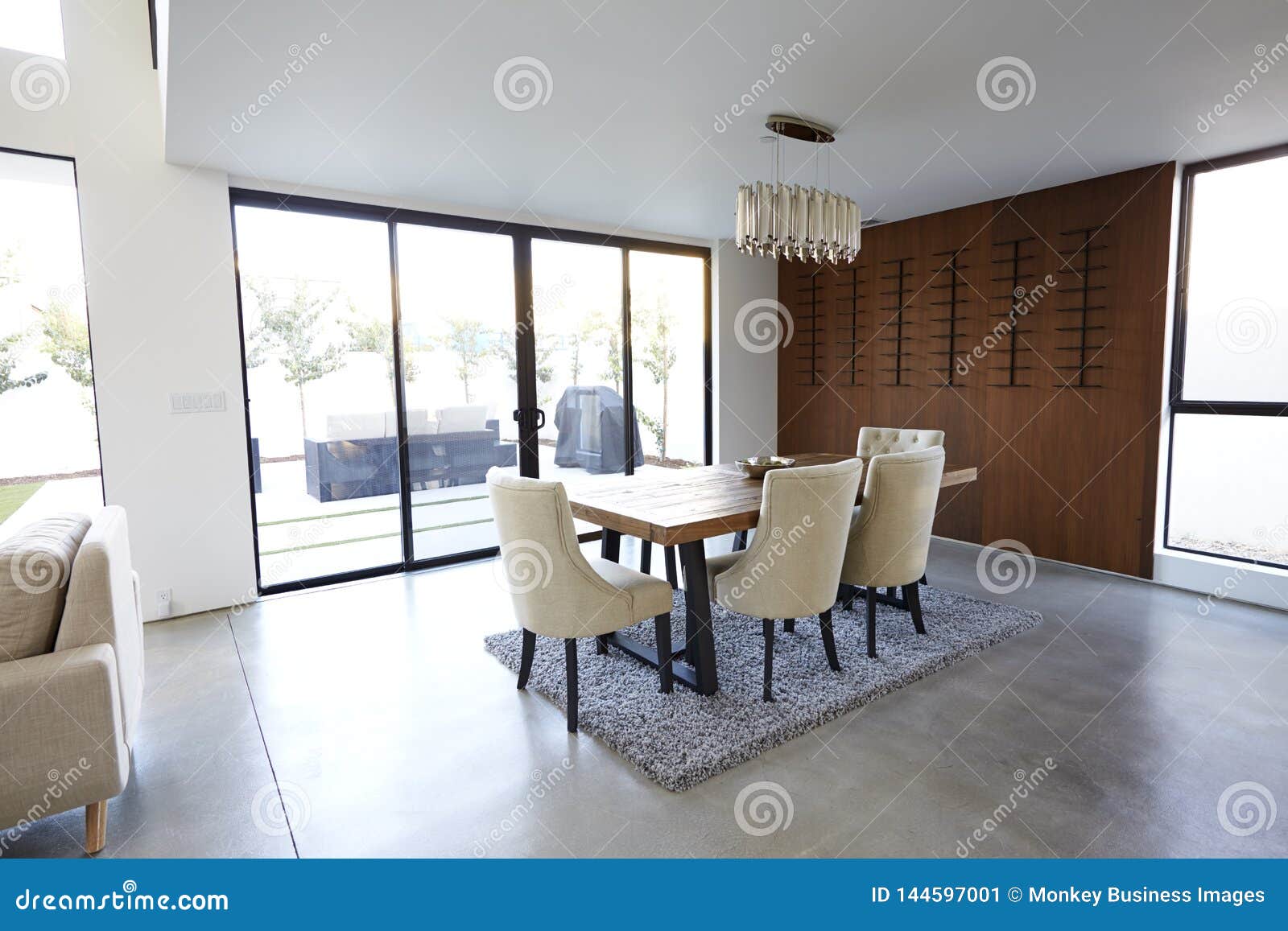 Dining Table and Chairs in Stylish and Contemporary Empty Home Stock ...