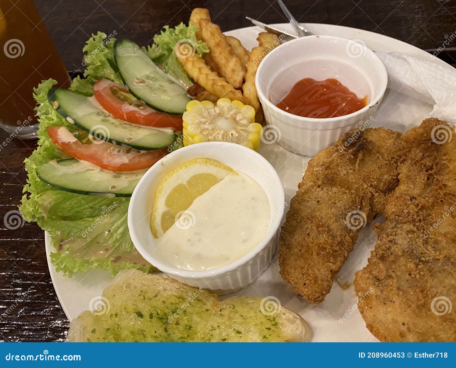 Dinner stock image. Image of dinner, chips, fish, tartar - 208960453