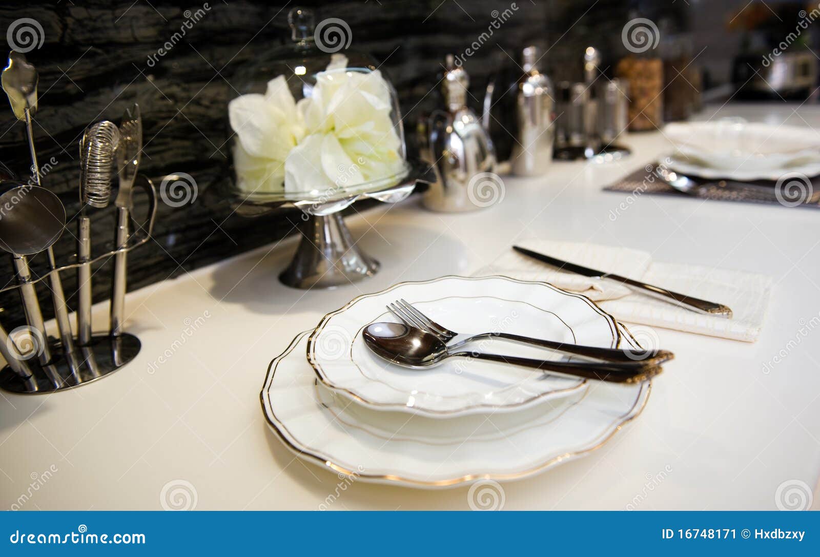 Dinner service stock image. Image of luxury, castor, hotel - 16748171