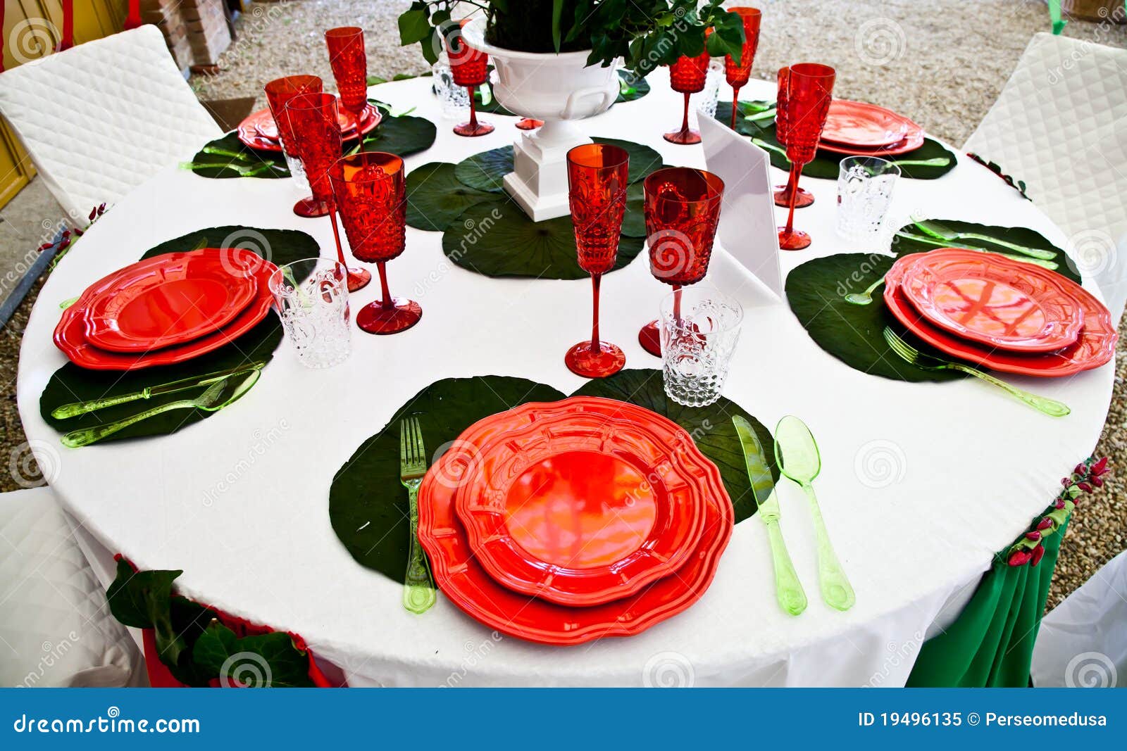 Dinner Table Setup - Italian Style Stock Image - Image of linen ...