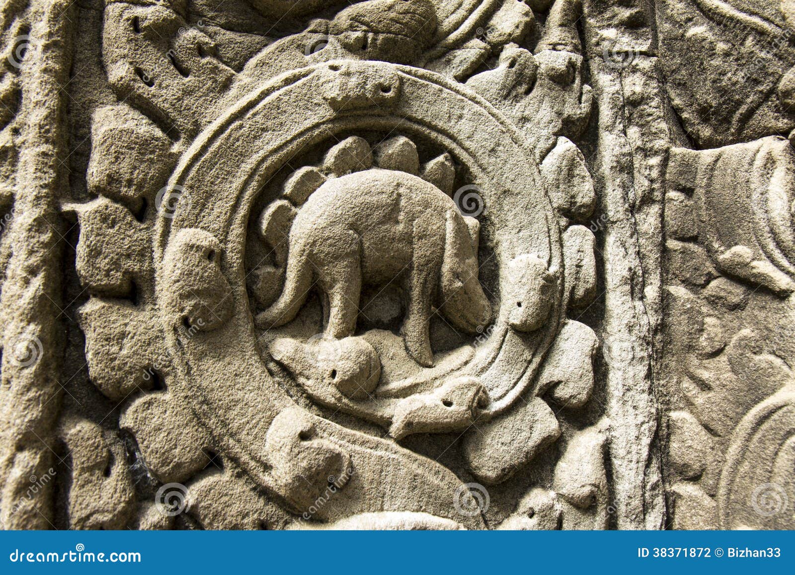 Dinosaur Bas-relief in Angkor Stock Photo - Image of dinosaur, building ...