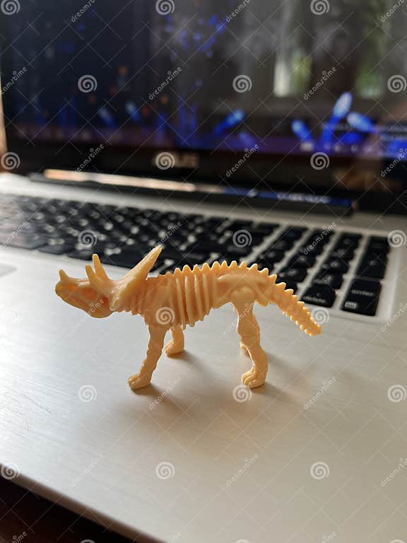 A Dinosaur on a Laptop. Change of Generations, Survival and Extinction ... A Dinosaur on a Laptop. Change of Generations, Survival and Extinction ...