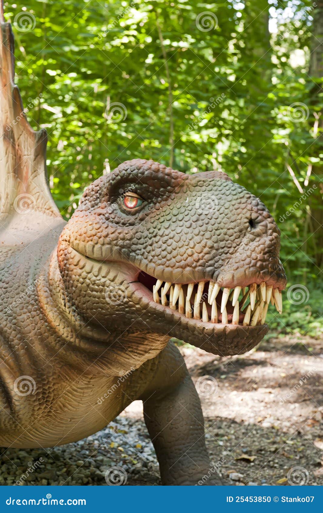 Dinosaurs Head Skull With Blue Sky Editorial Photo | CartoonDealer.com ...