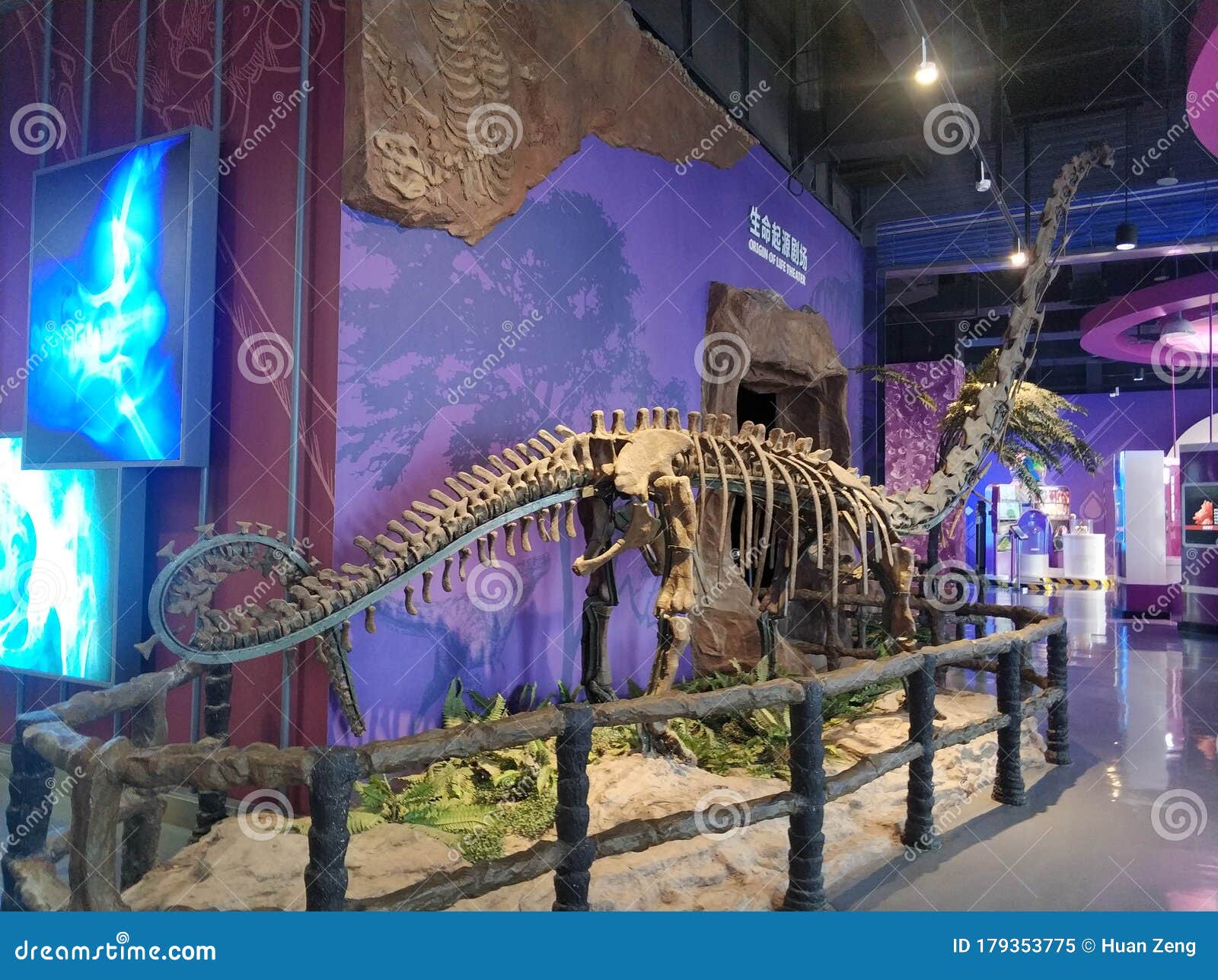 This is the Dinosaur in Sichuan Science and Technology Museum Editorial ...