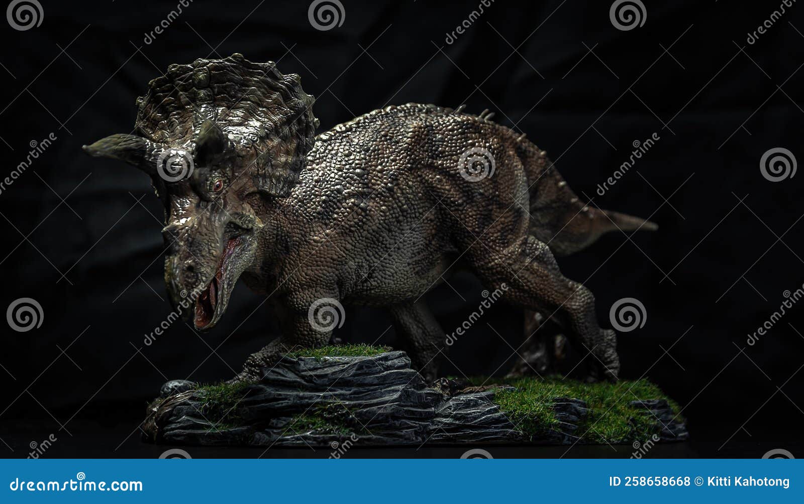 Dinosaur , Triceratops in the Dark Stock Photo - Image of still, danger ...