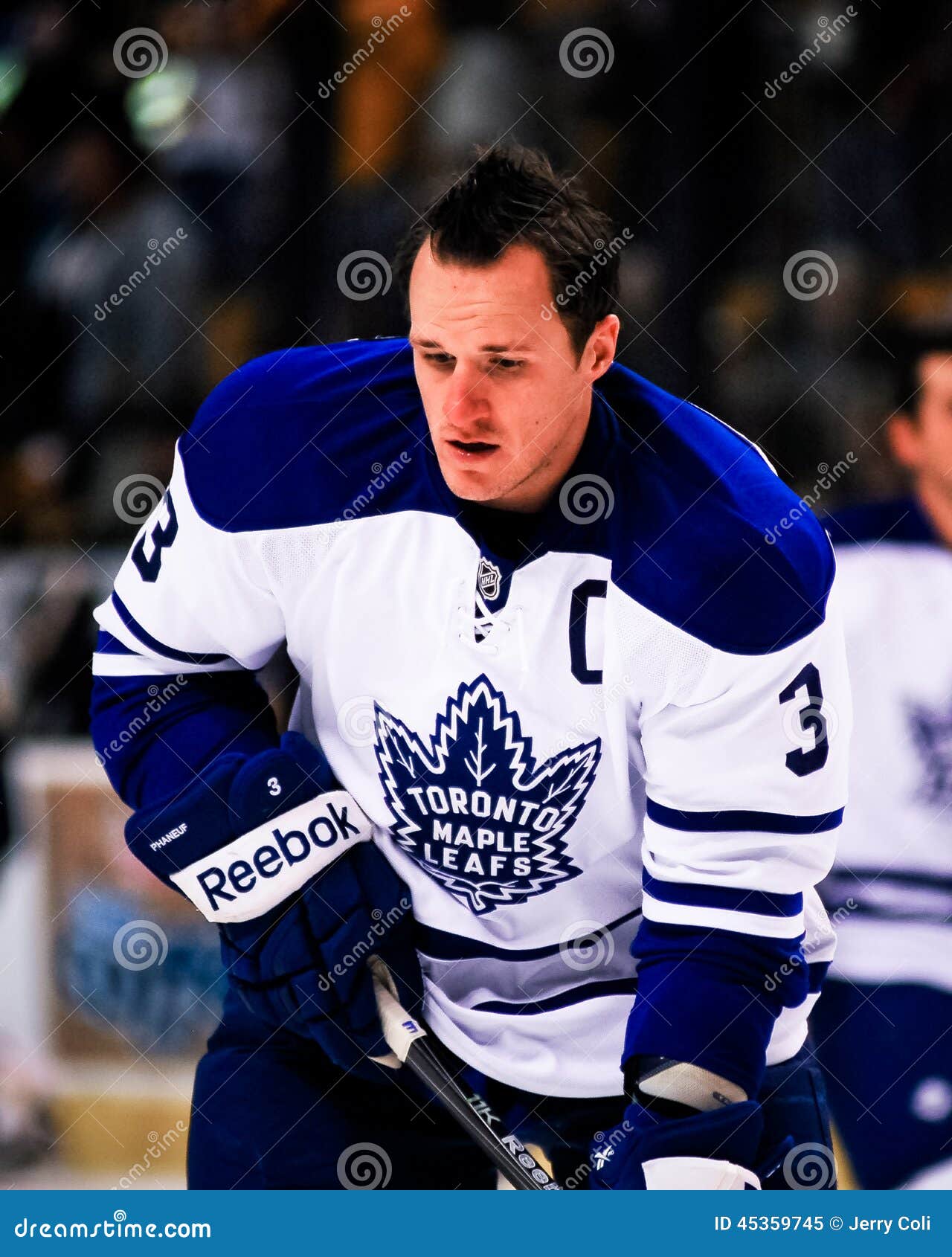 Dion Phaneuf Toronto Maple Leafs Editorial Image - Image of player ...