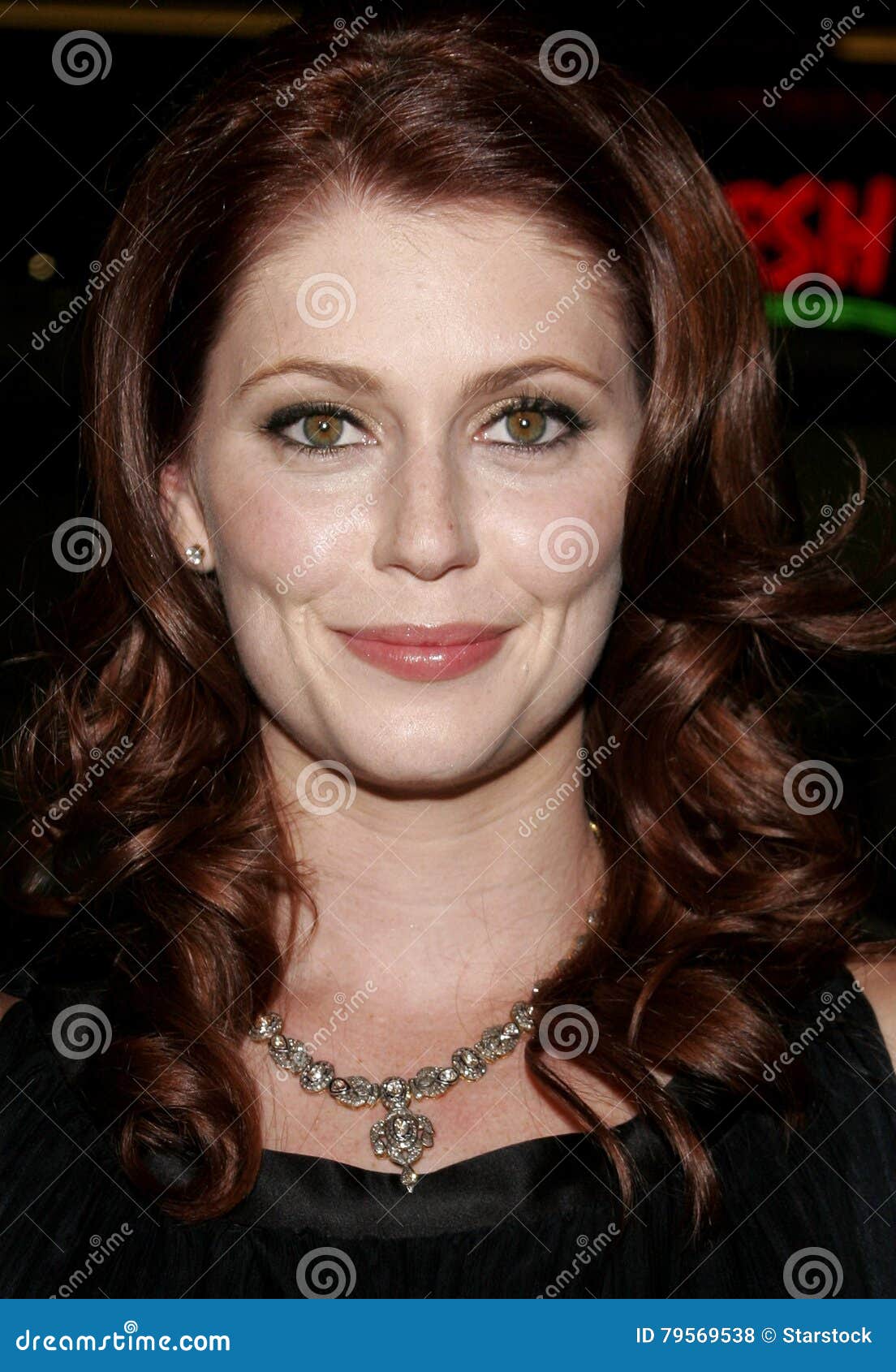 Diora Baird photo stock éditorial. Image du beauté, tapis - 79569538