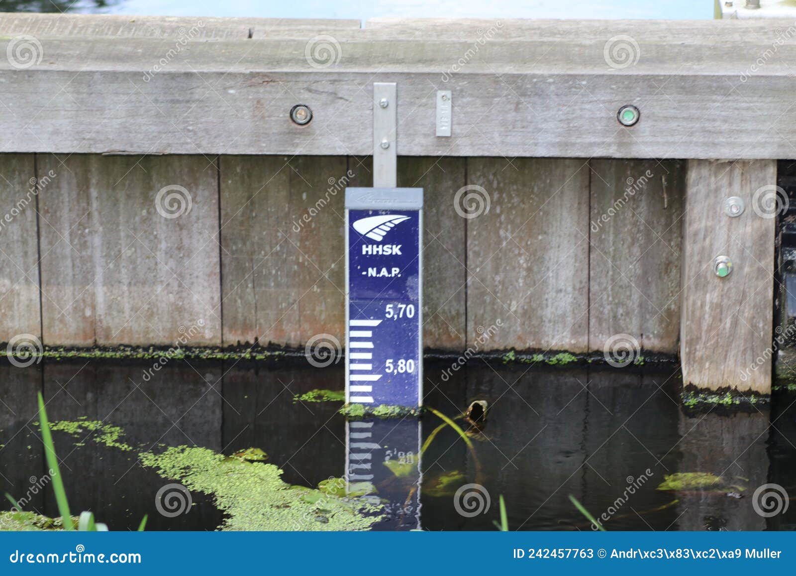 Water Height Measure Pole, Measurement Method According To The Normal ...