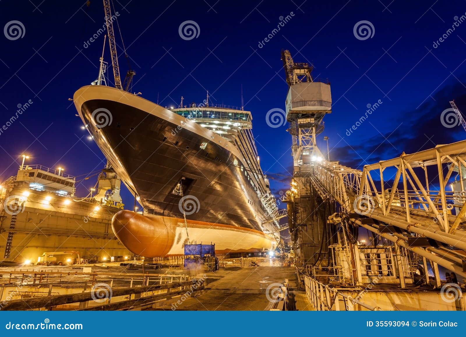 Dique seco, Bahamas imagen de archivo editorial. Imagen de nave - 35593094