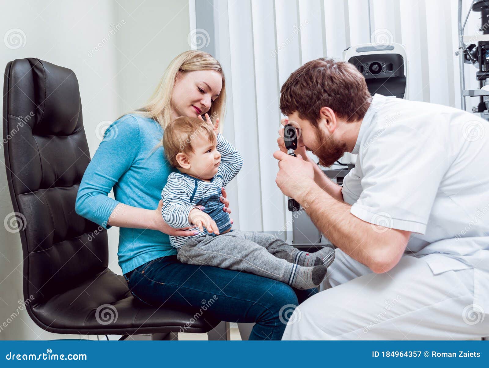 Direct Ophthalmoscopy. Retinal Examination. Fundoscopy. Child Vision ...