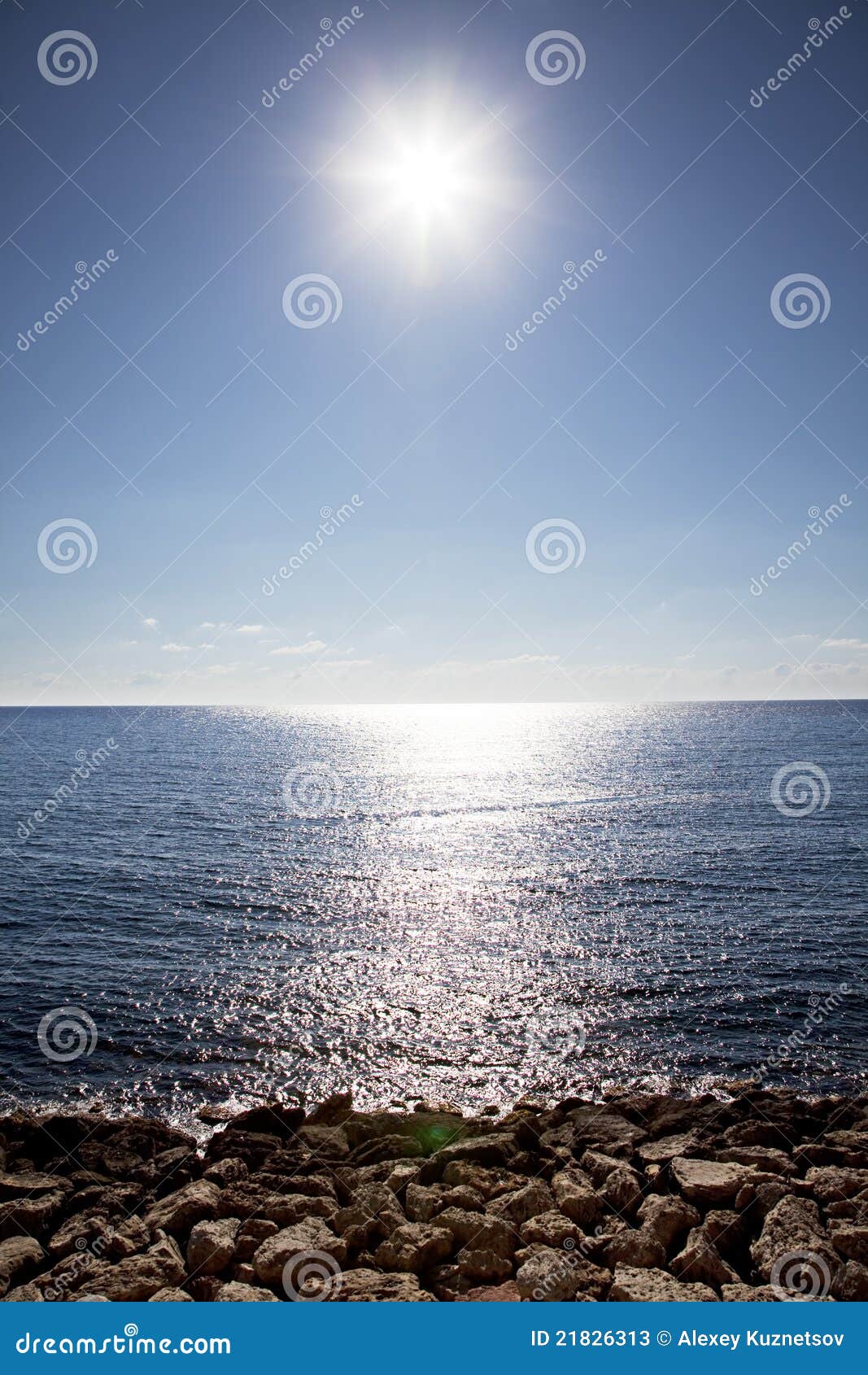 Direct Sun stock image. Image of beauty, nature, sunbeam - 21826313