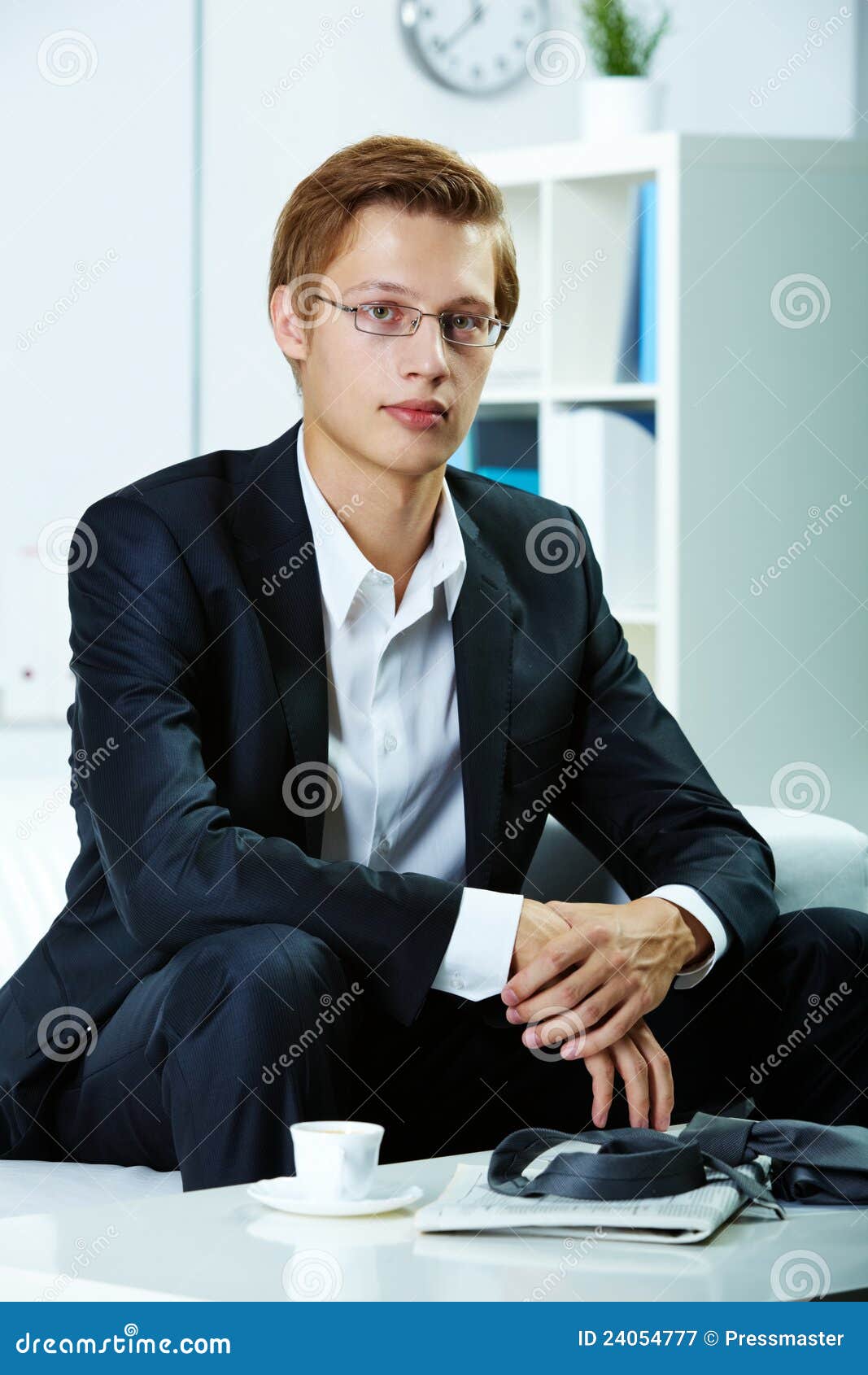 Directeur image stock. Image du affaires, confiant, directeur - 24054777