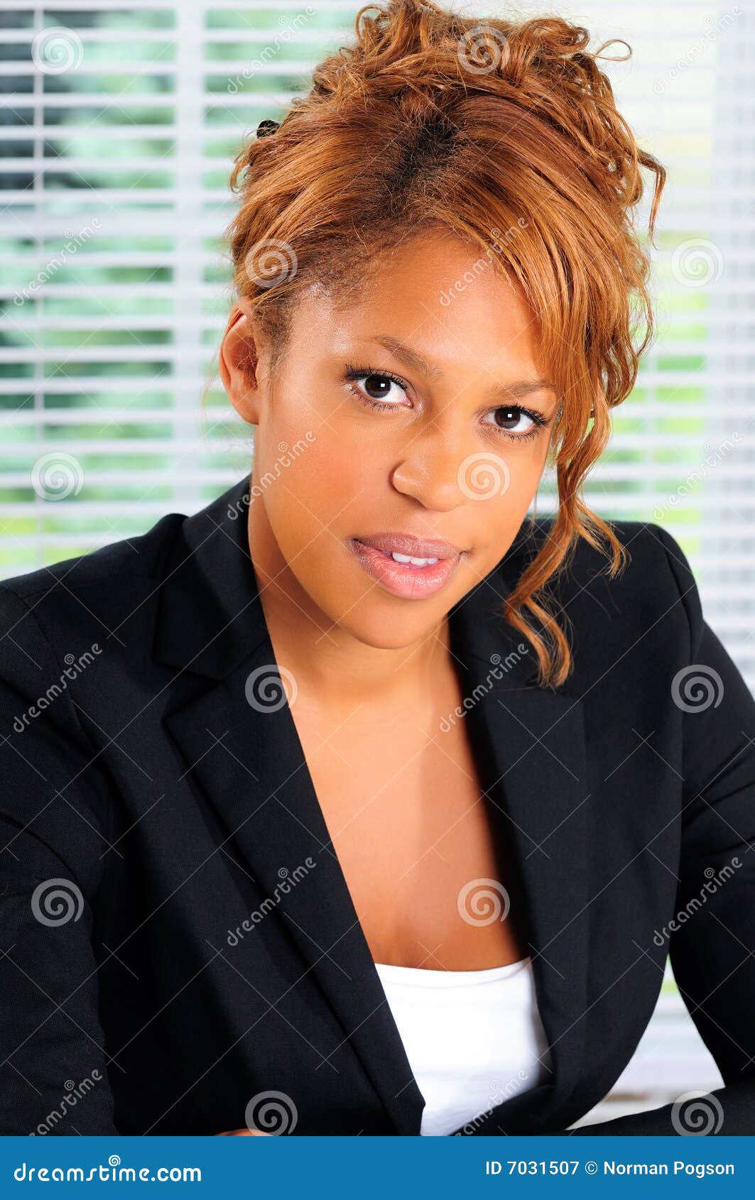 Directeur femelle image stock. Image du vingtaine, jamaïquain - 7031507