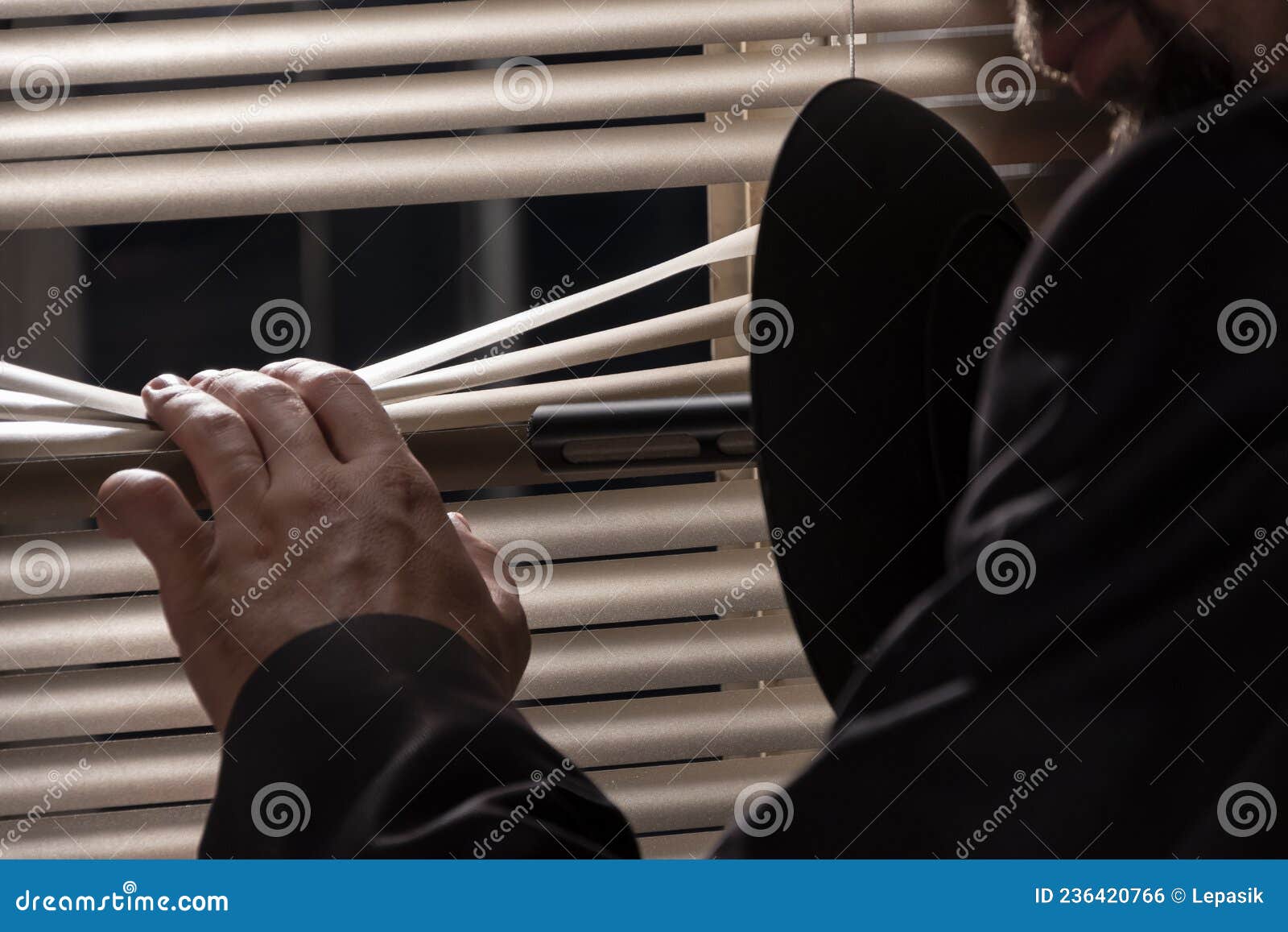 A Directional Microphone Cannon for Eavesdropping and Recording ...