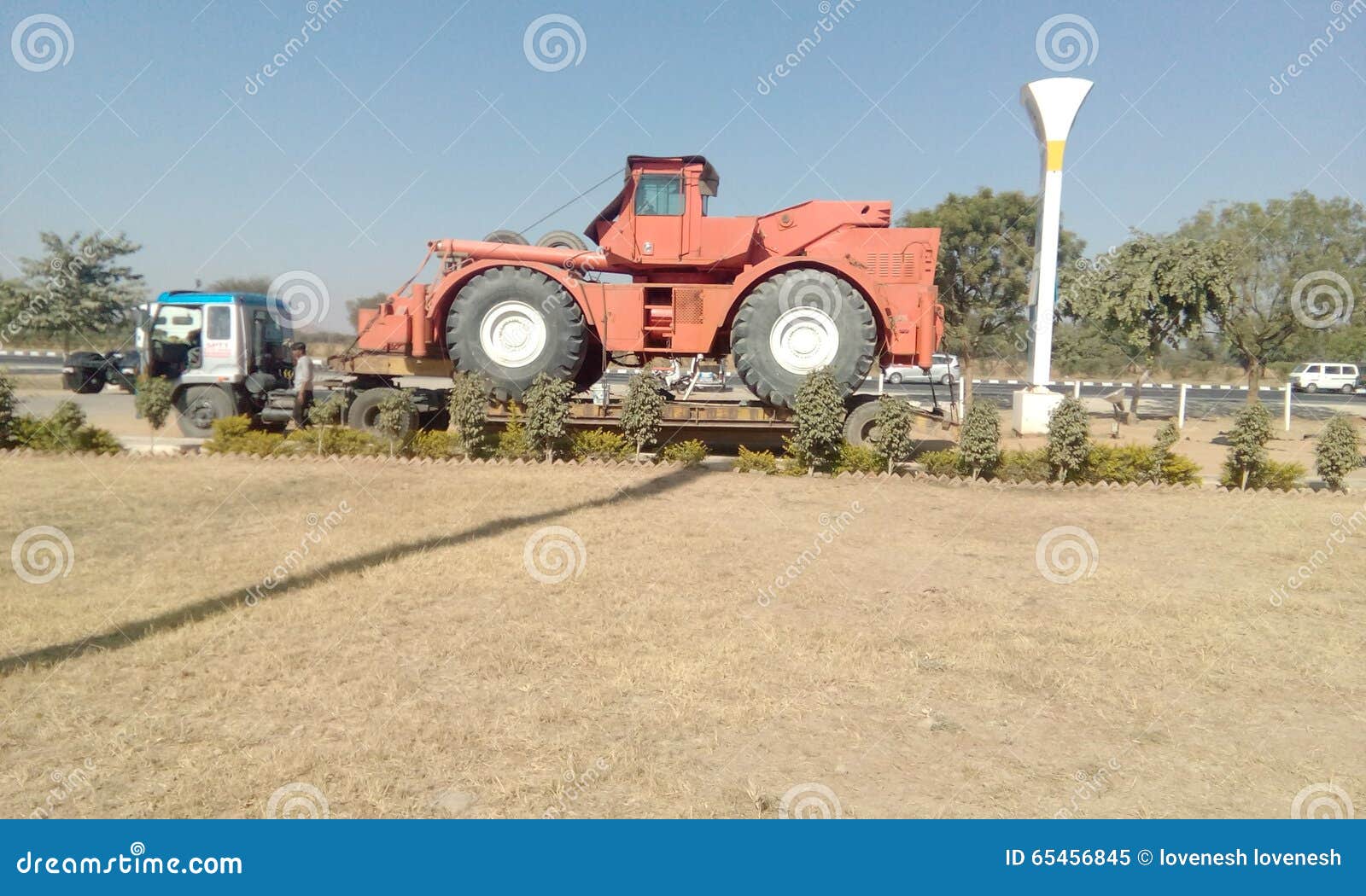 Direl truck editorial image. Image of direl, biggest - 65456845