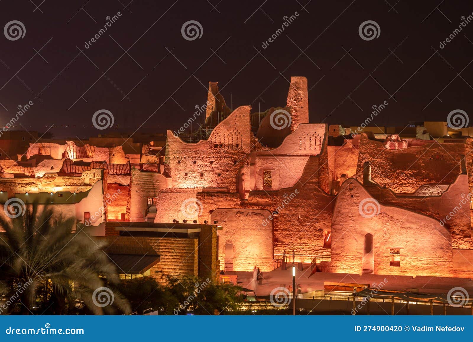 Diriyah Old Town Walls Illuminated at Night, Riyadh, Saudi Arabia ...