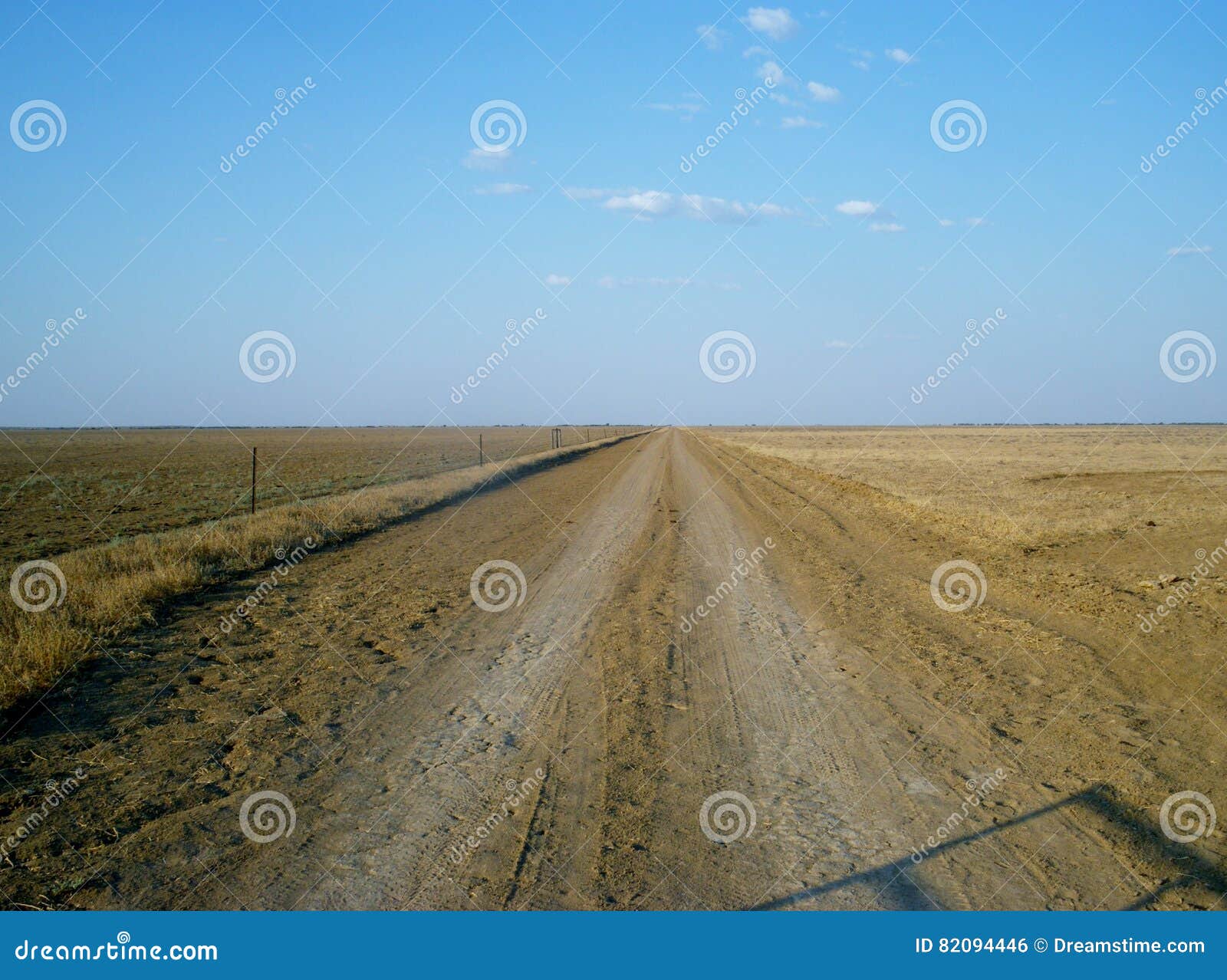Dirt road stock photo. Image of dirt, bush, cental, roads - 82094446