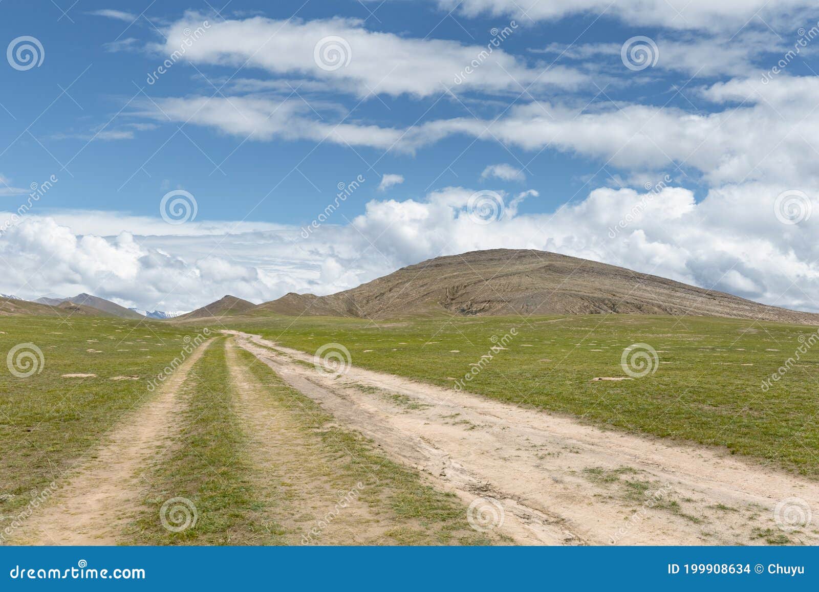 Dirt road on plateau stock photo. Image of beautiful - 199908634