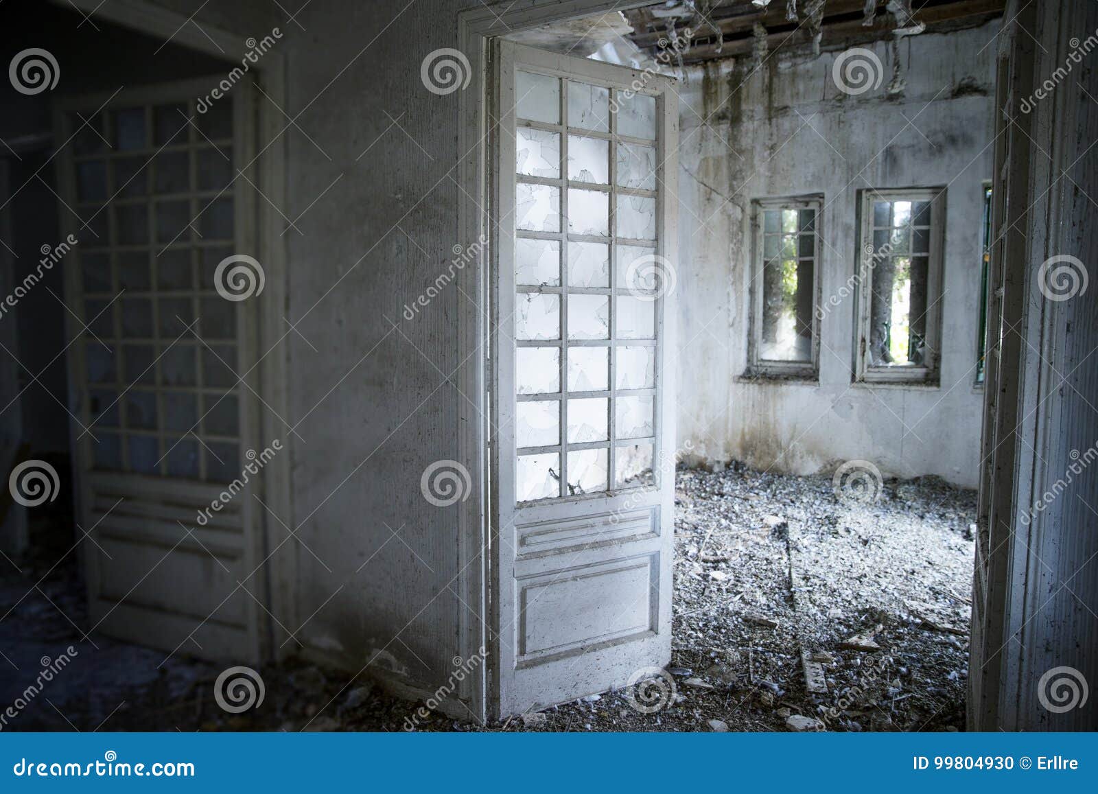 Dirty abandoned house stock photo. Image of abandoned - 99804930