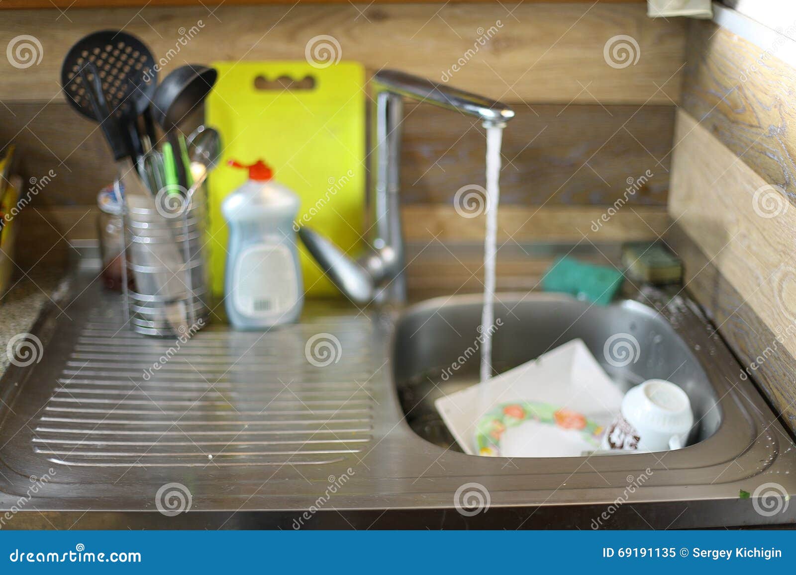 Dirty dishes in the sink stock image. Image of heap, household - 69191135