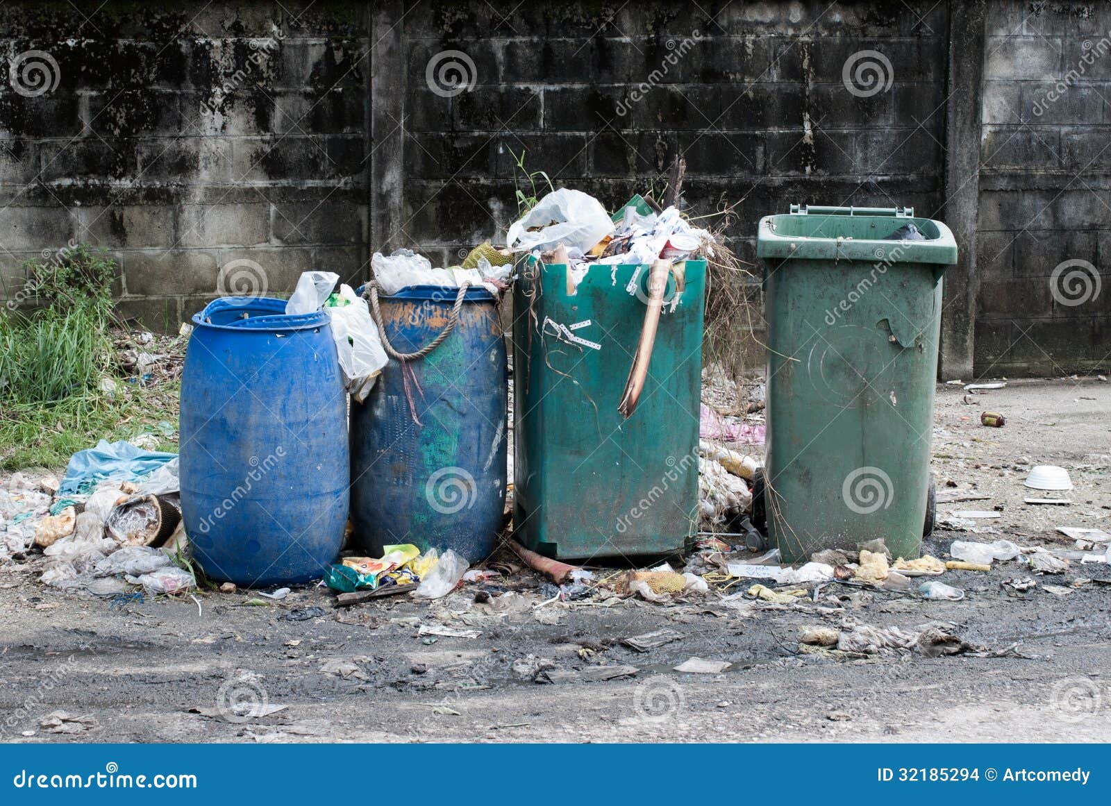 Dirty garbage tanks stock photo. Image of city, park - 32185294 Dirty garbage tanks stock photo. Image of city, park - 32185294