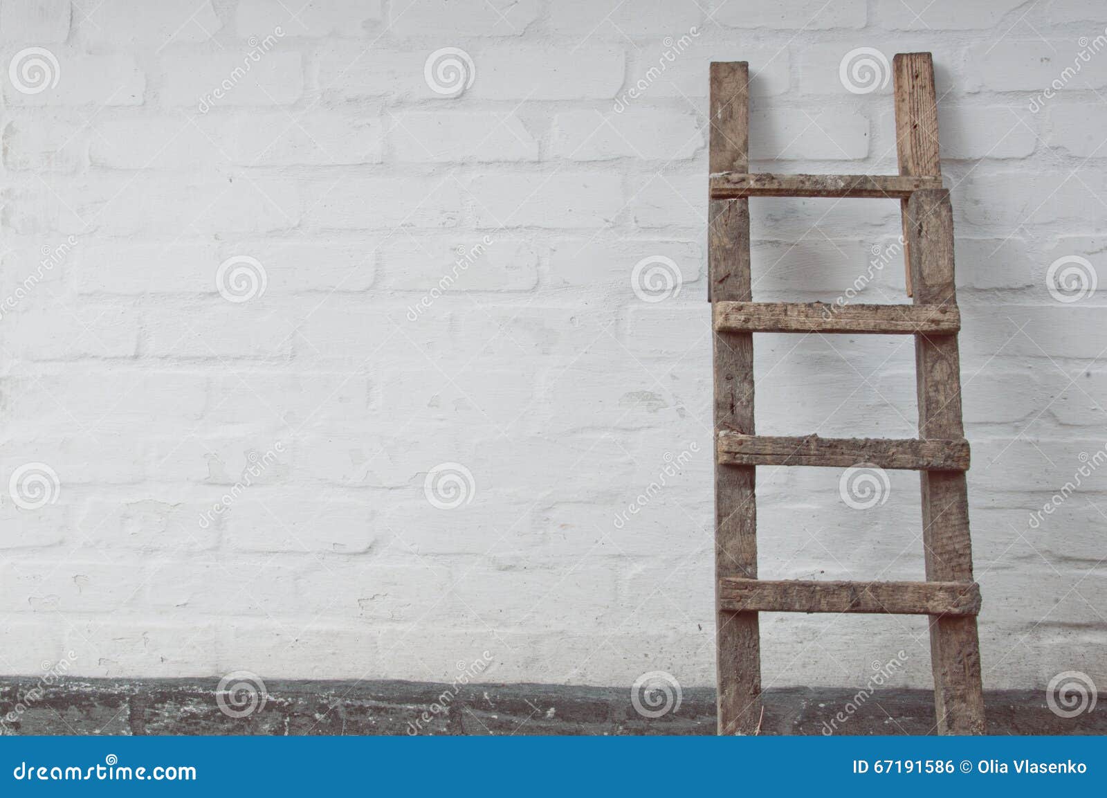 Dirty ladder near the wall stock photo. Image of material - 67191586