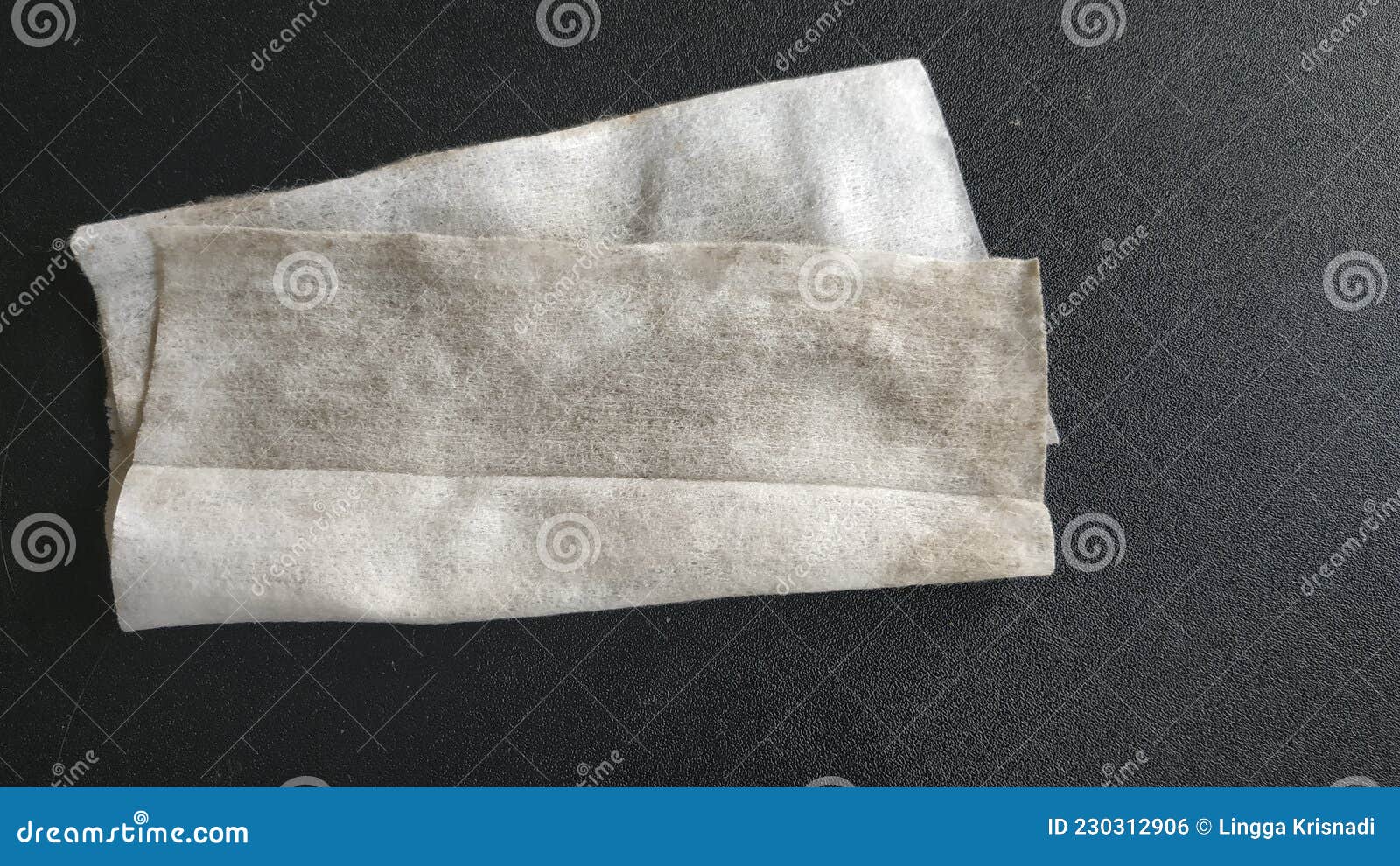 Dirty Tissue Paper after Use Stock Photo - Image of wash, dirty: 230312906