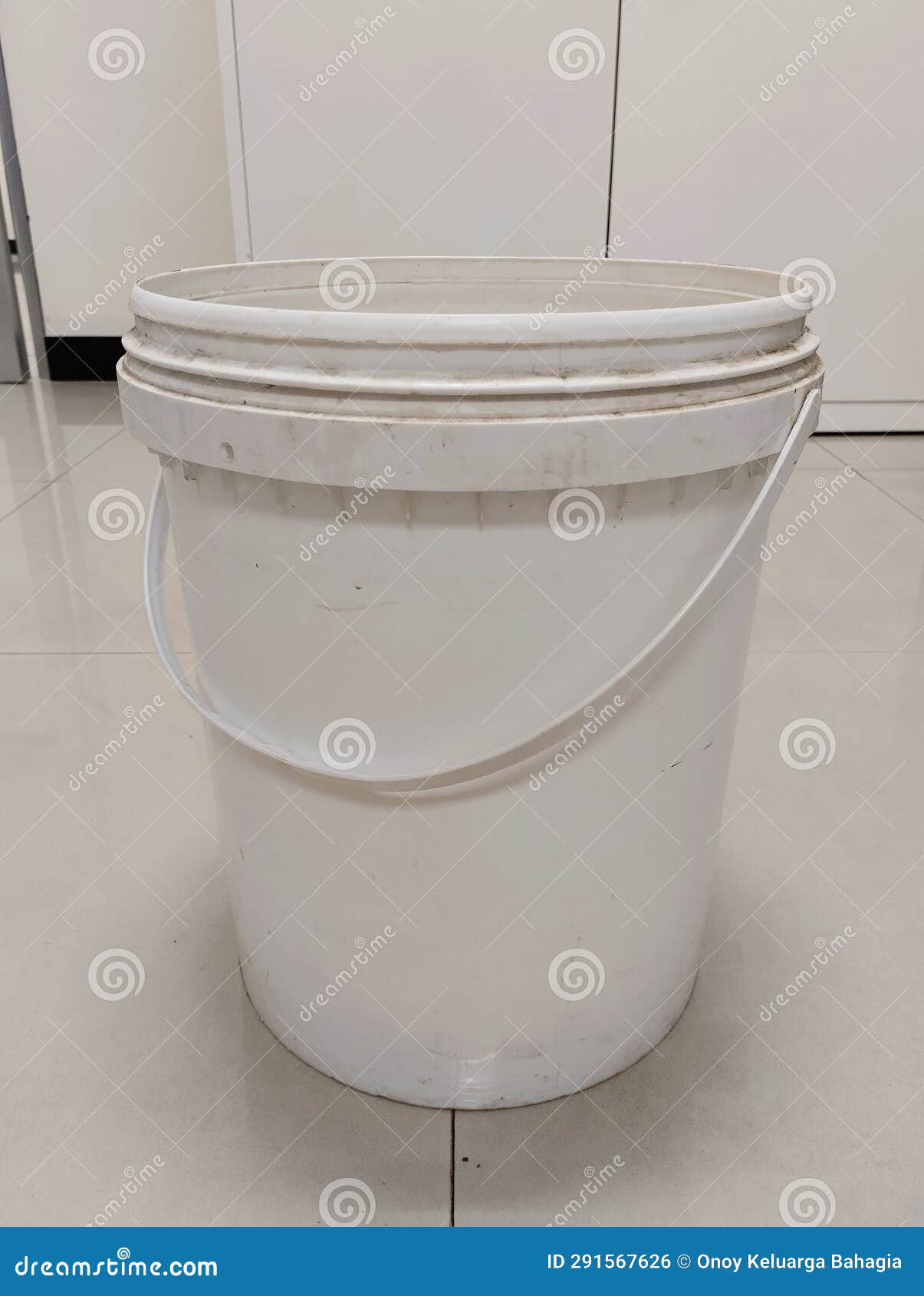 Dirty white bucket stock photo. Image of dirty, processed - 291567626