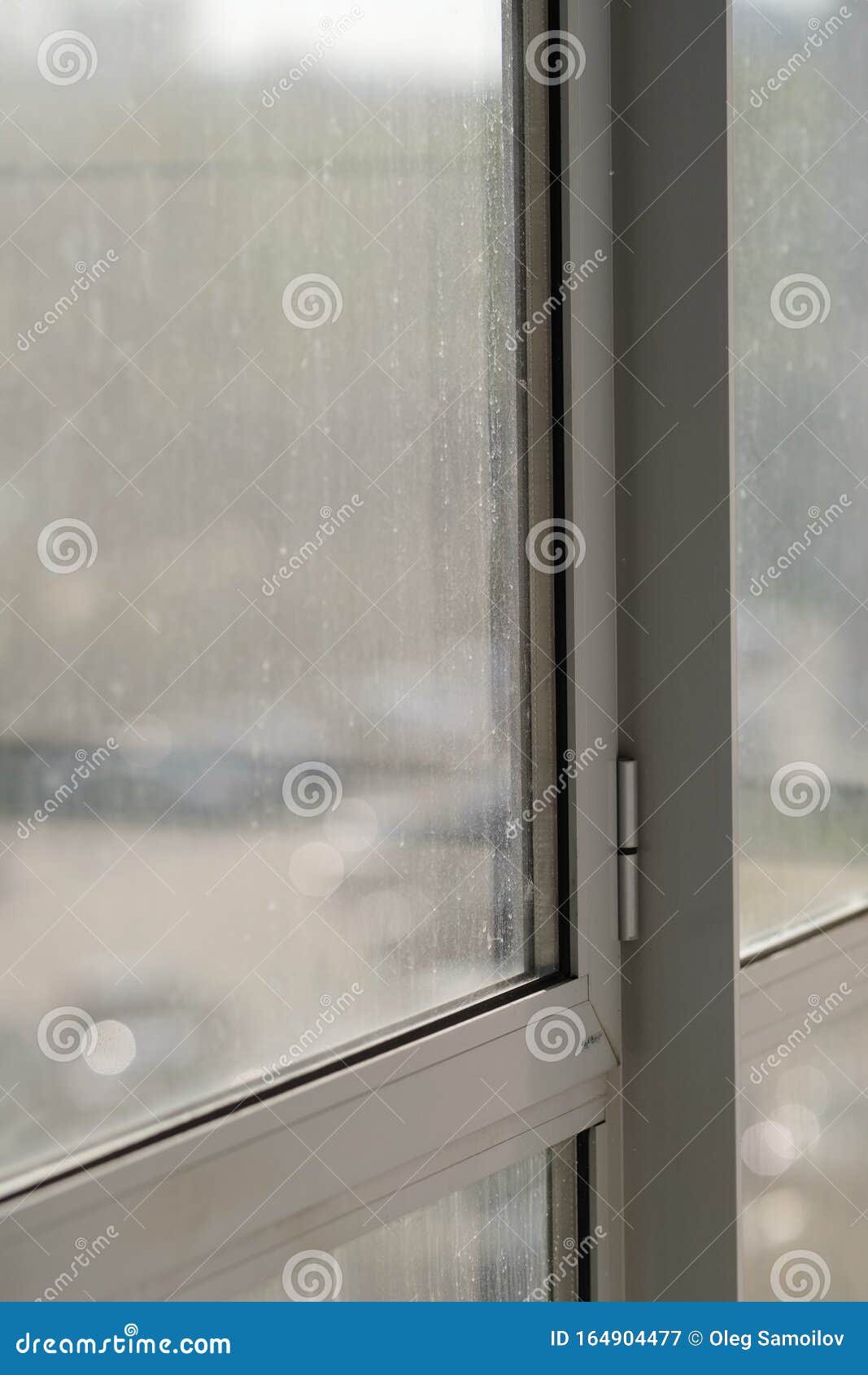Dirty Windows in Divorces. House Cleaning Stock Image - Image of ...