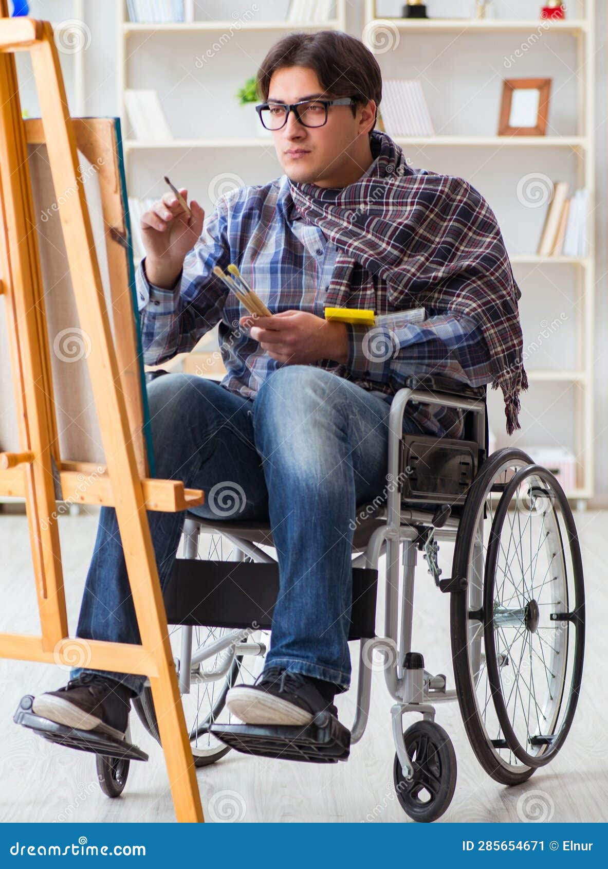 Disabled Artist Painting Picture in Studio Stock Image - Image of ...
