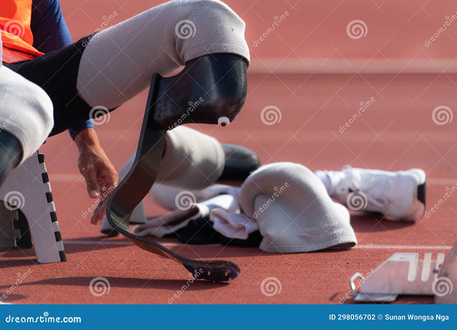 Disabled Athletes Prepare in Starting Position Ready To Run Stock Photo ...
