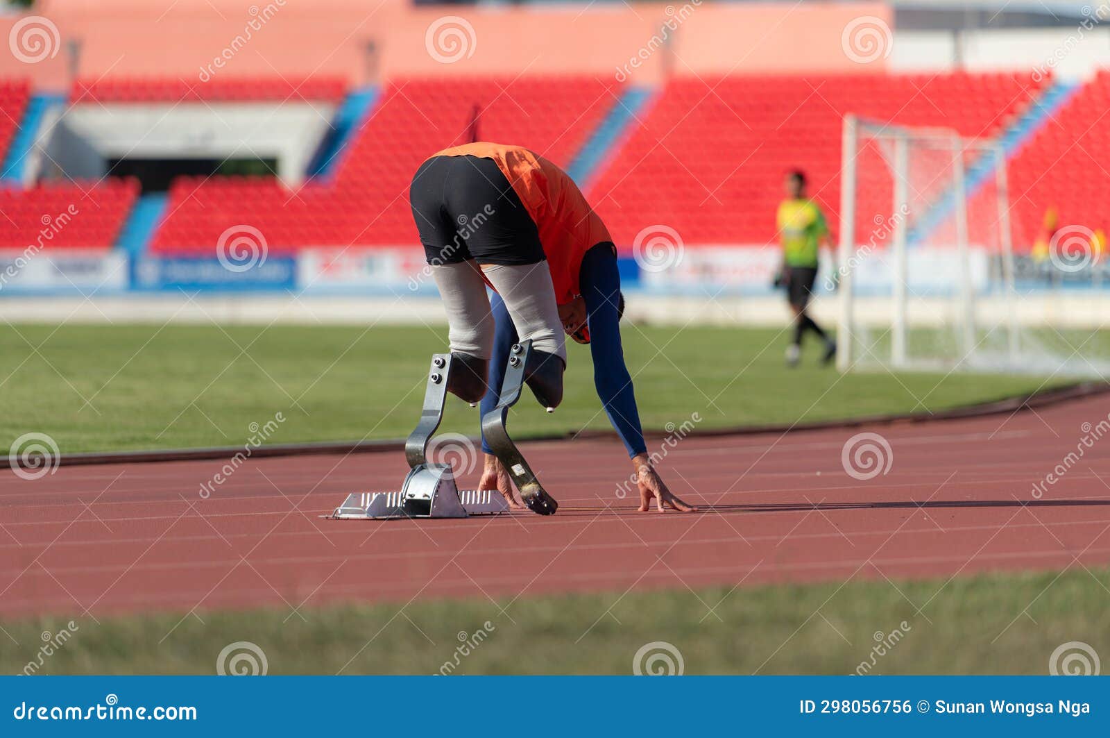 Disabled Athletes Prepare in Starting Position Ready To Run Stock Photo ...
