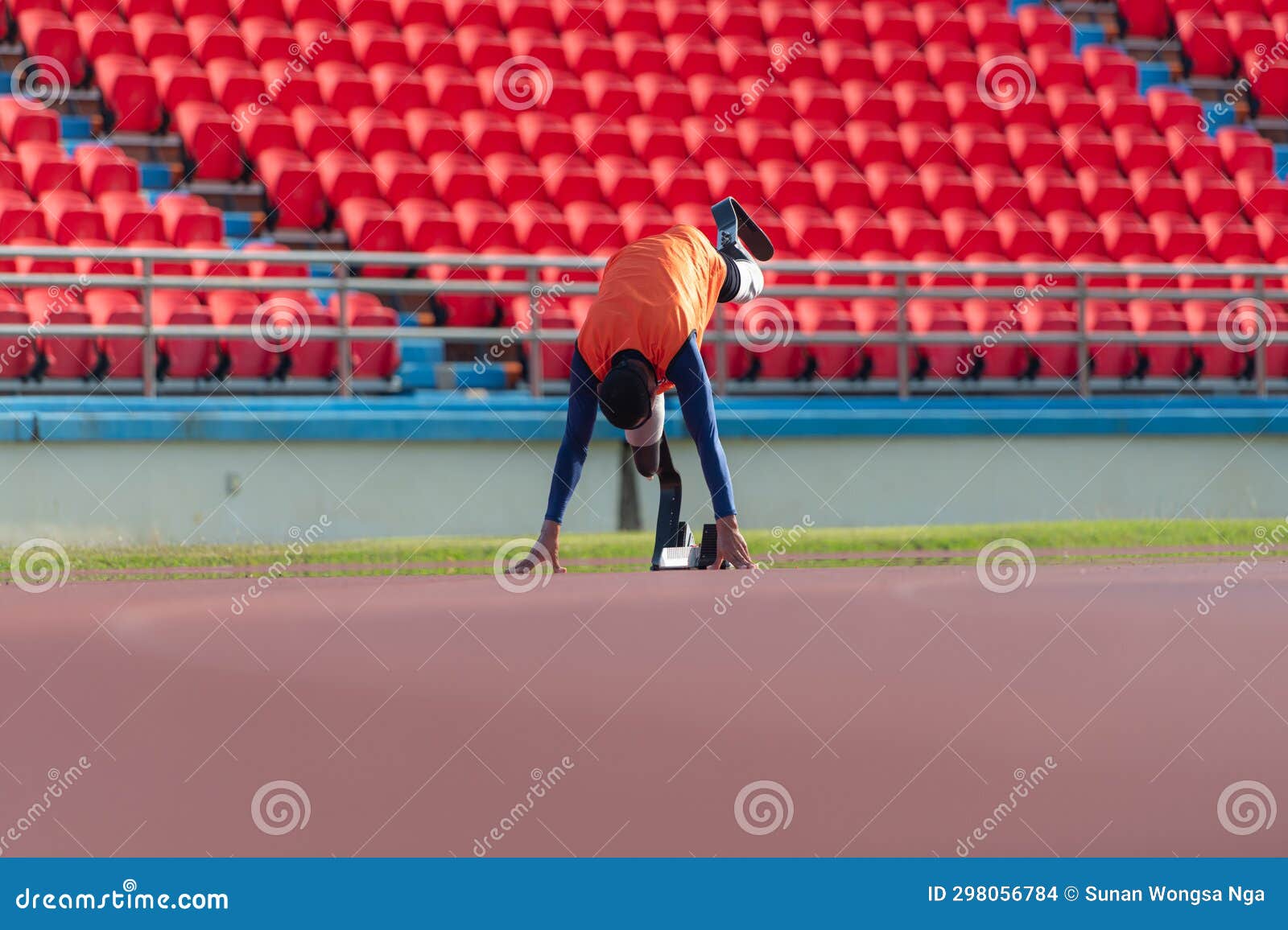 Disabled Athletes Prepare in Starting Position Ready To Run Stock Photo ...
