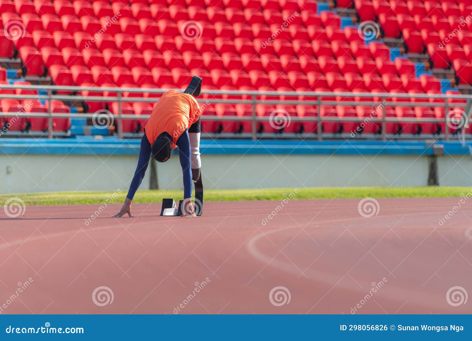 Disabled Athletes Prepare in Starting Position Ready To Run Stock Photo ...