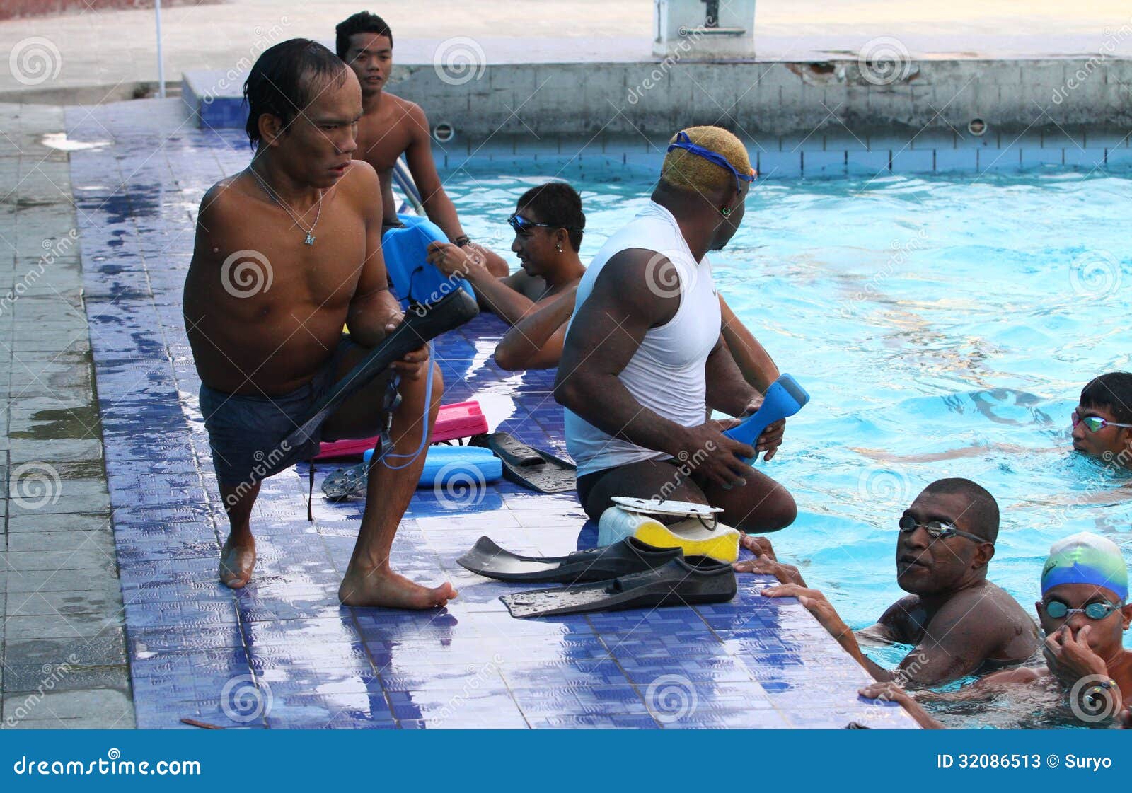 Disabled athletes editorial stock photo. Image of trainning - 32086513