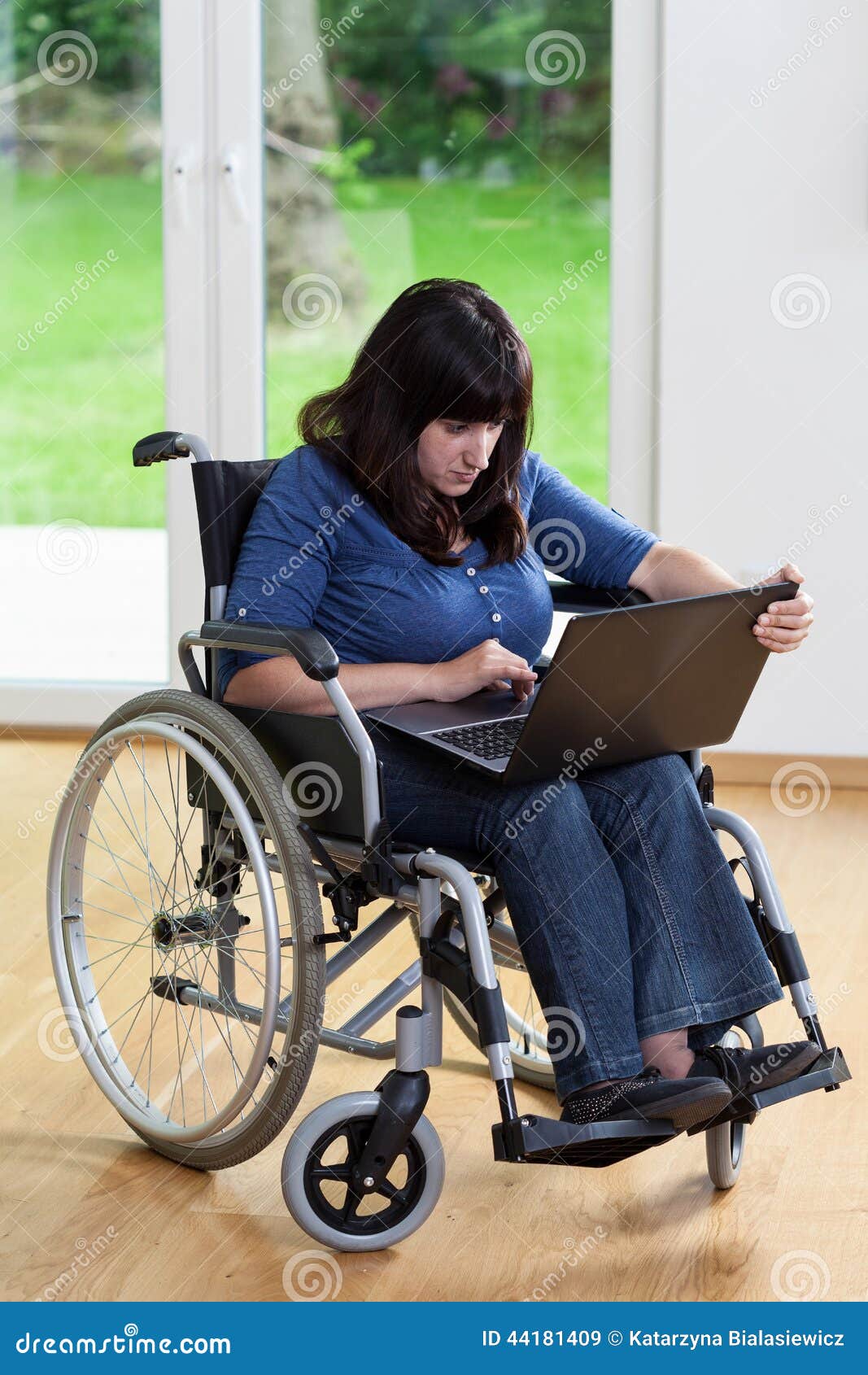 Disabled Woman Using Laptop Stock Image - Image of sick, patient: 44181409