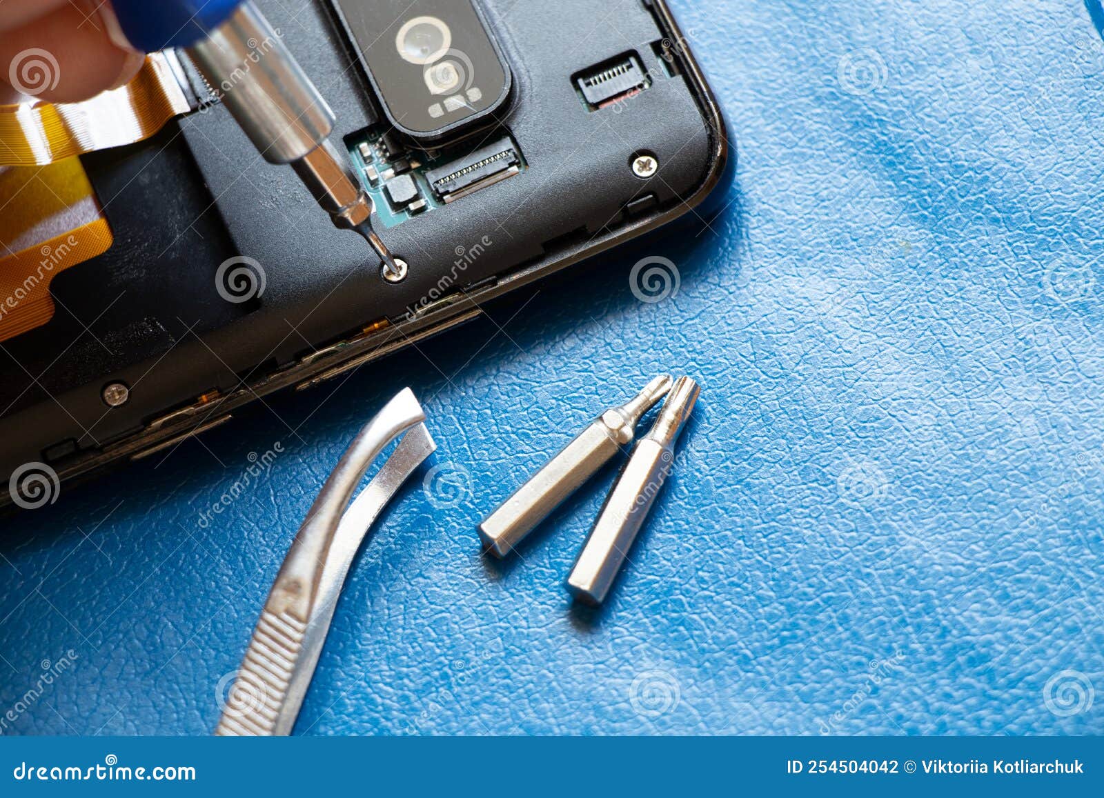 Disassembled Mobile Phone, Phone Repair and Maintenance Stock Photo ...