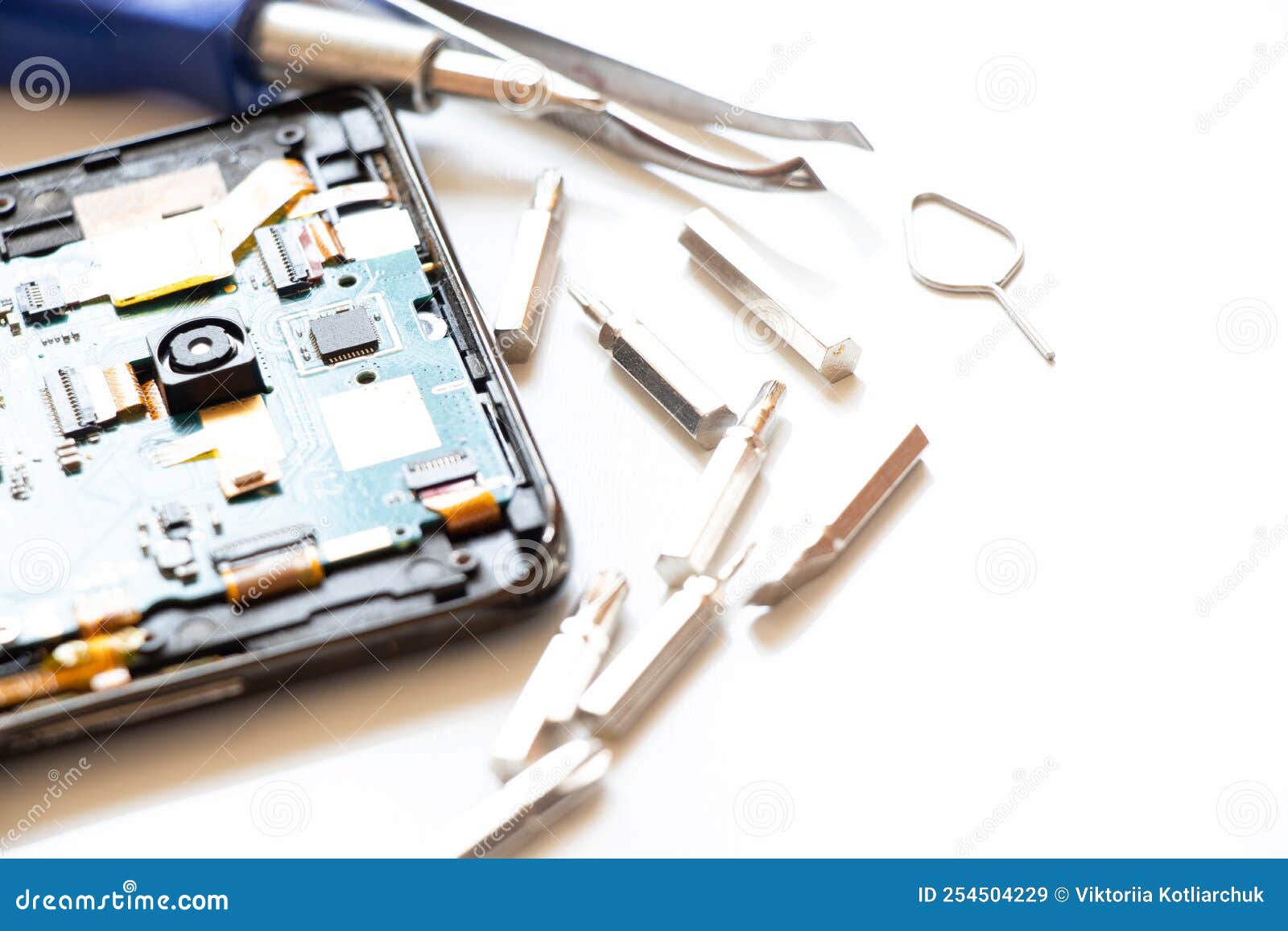 Disassembled Mobile Phone, Phone Repair and Maintenance Stock Image ...