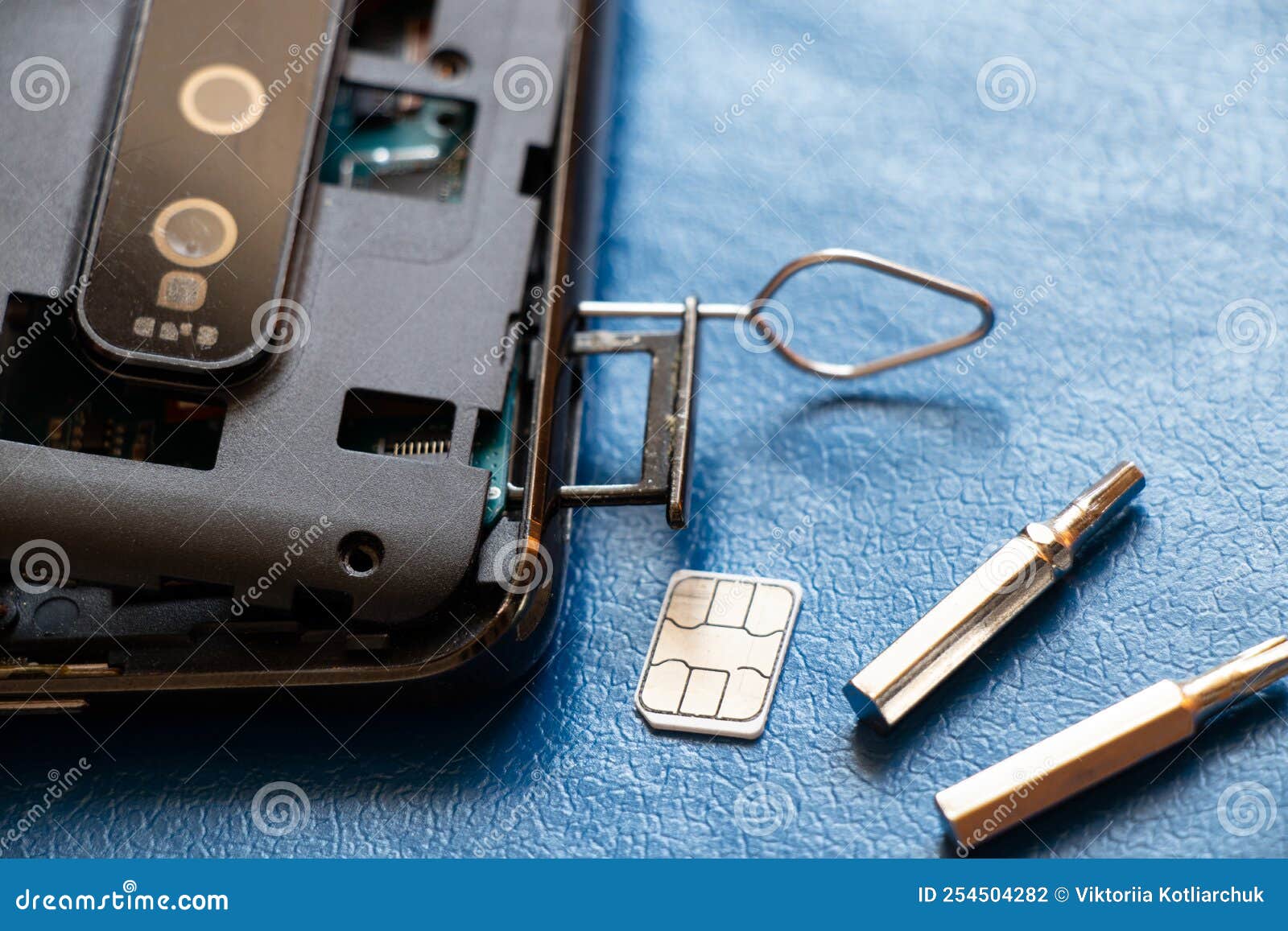 Disassembled Mobile Phone, Phone Repair and Maintenance Stock Photo ...