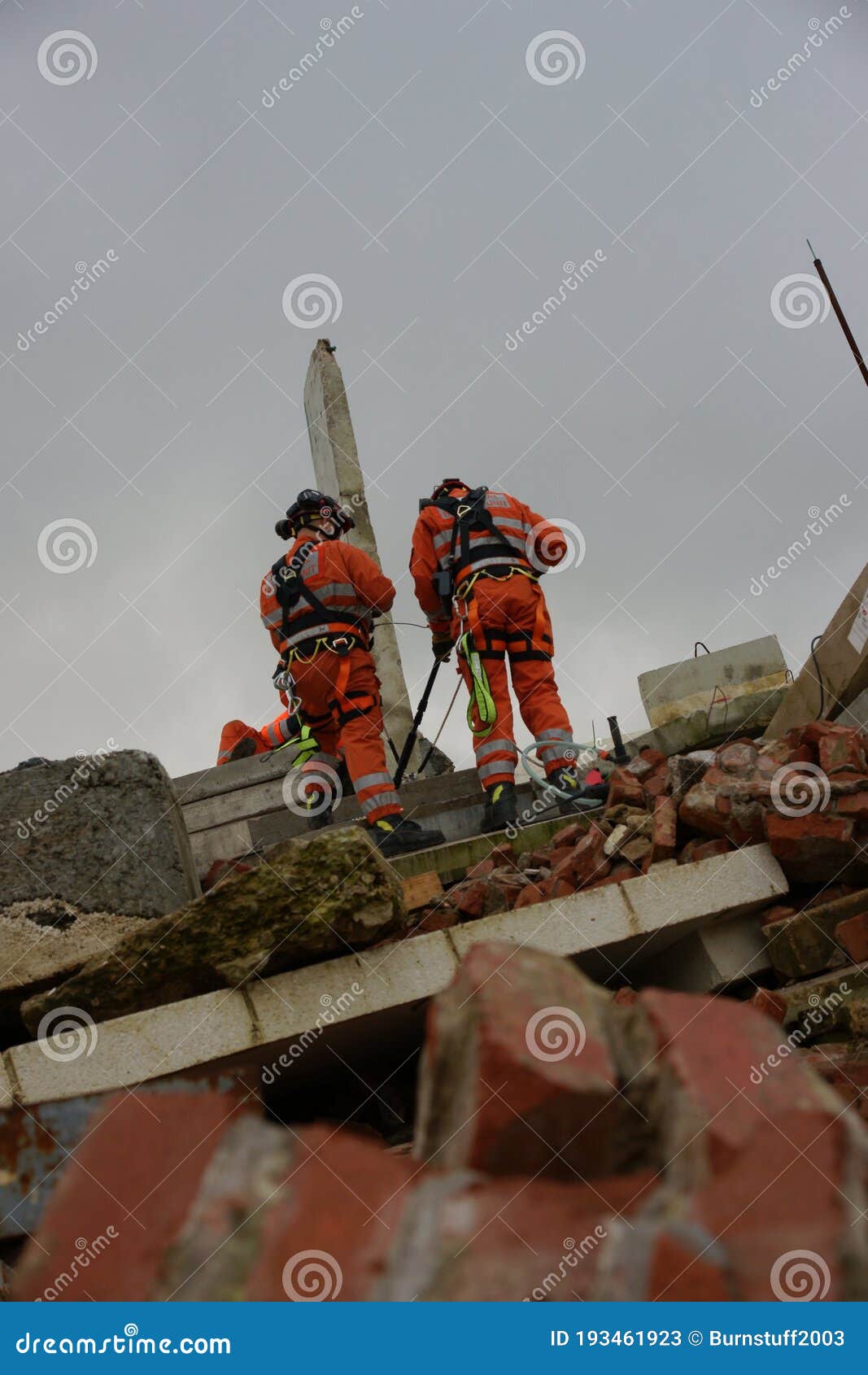 Disaster Zone, Building Collapse, USAR Stock Image - Image of paramedic ...