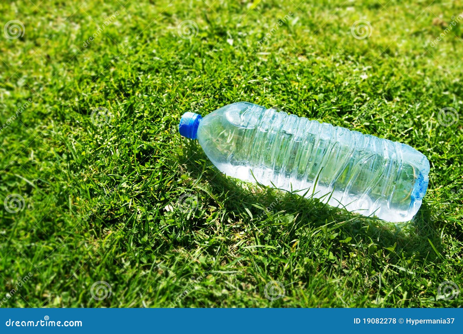 Discarded Plastic Beverage Royalty Free Stock Photos - Image: 19082278