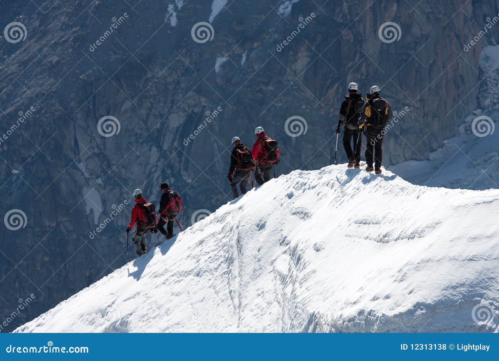 Discesa fotografia stock. Immagine di successo, siluetta - 12313138
