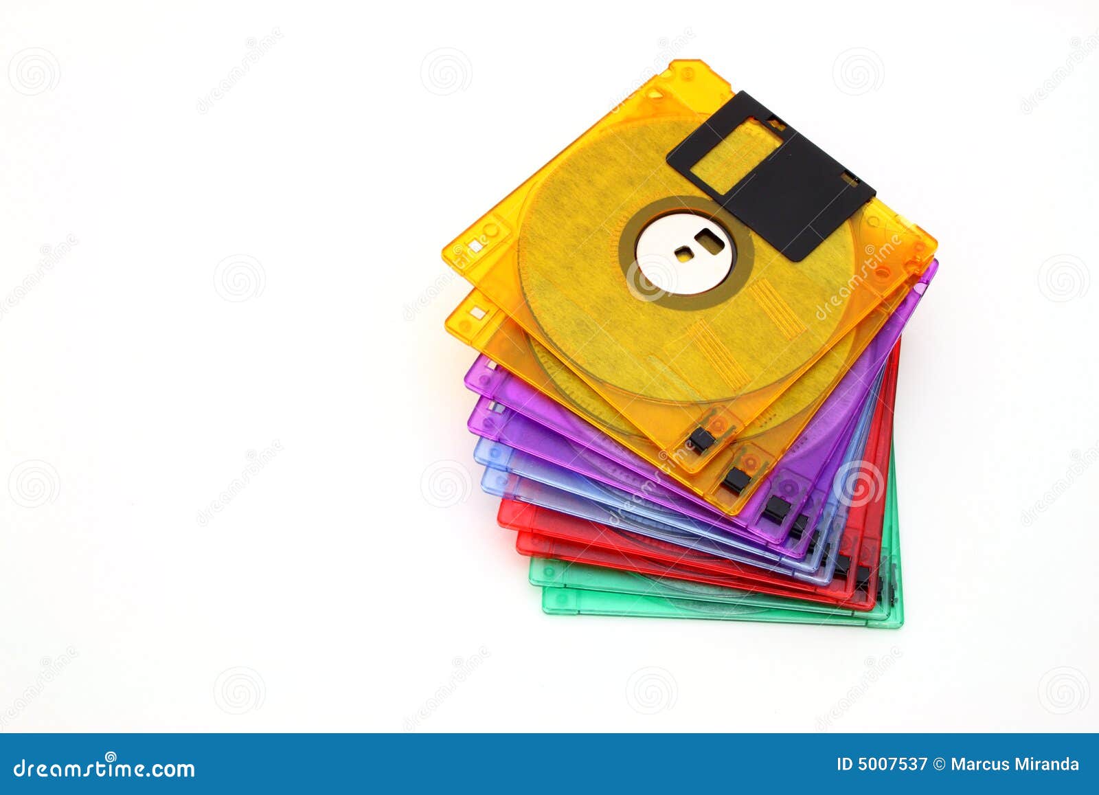 Dischetti immagine stock. Immagine di media, digitale - 5007537