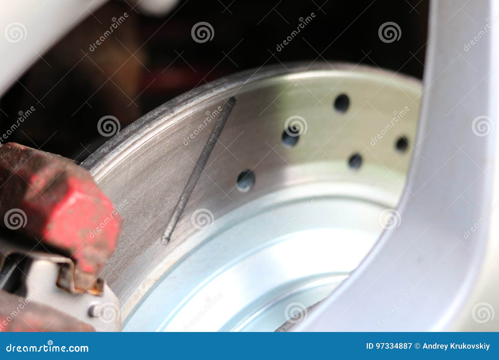 Disco Del Freno, Perforado Y Ranurado Imagen de archivo - Imagen de ...