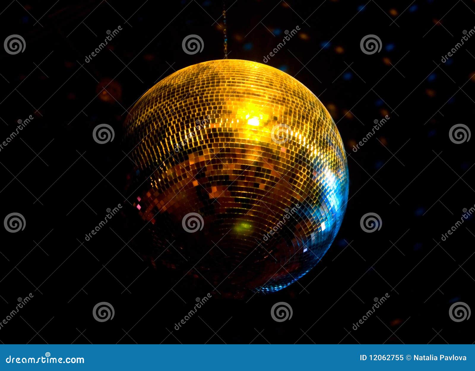 Discokugel stockbild. Bild von kreis, tanzen, rund, nachrichten - 12062755