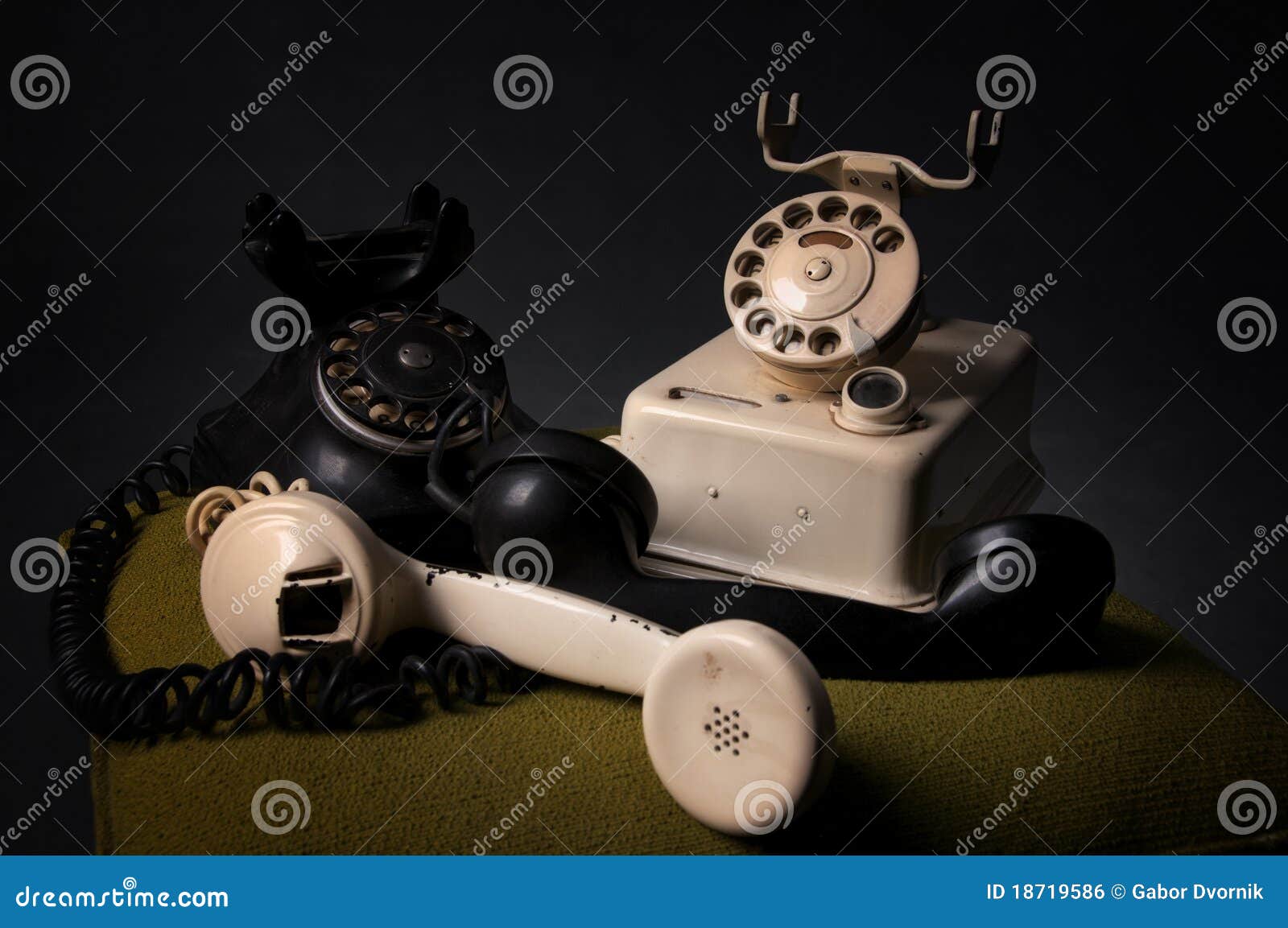 Disconnection stock photo. Image of metaphore, business - 18719586