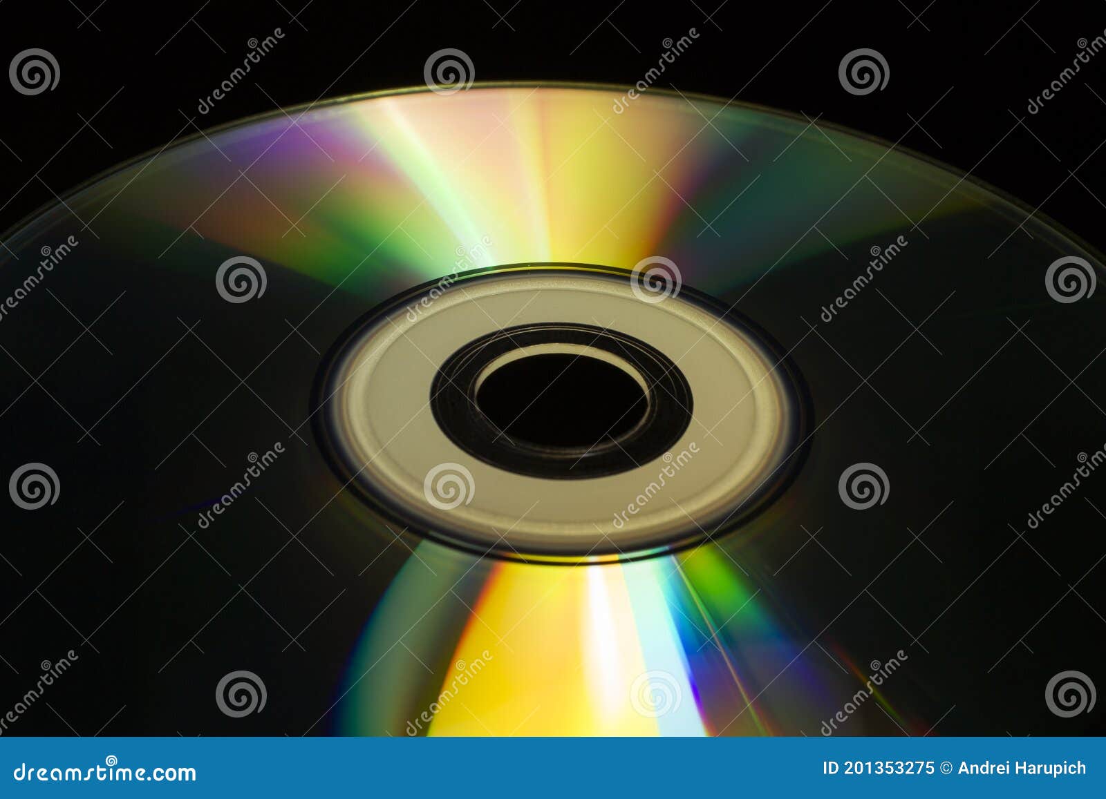 Discos compactos imagen de archivo. Imagen de brillante - 201353275