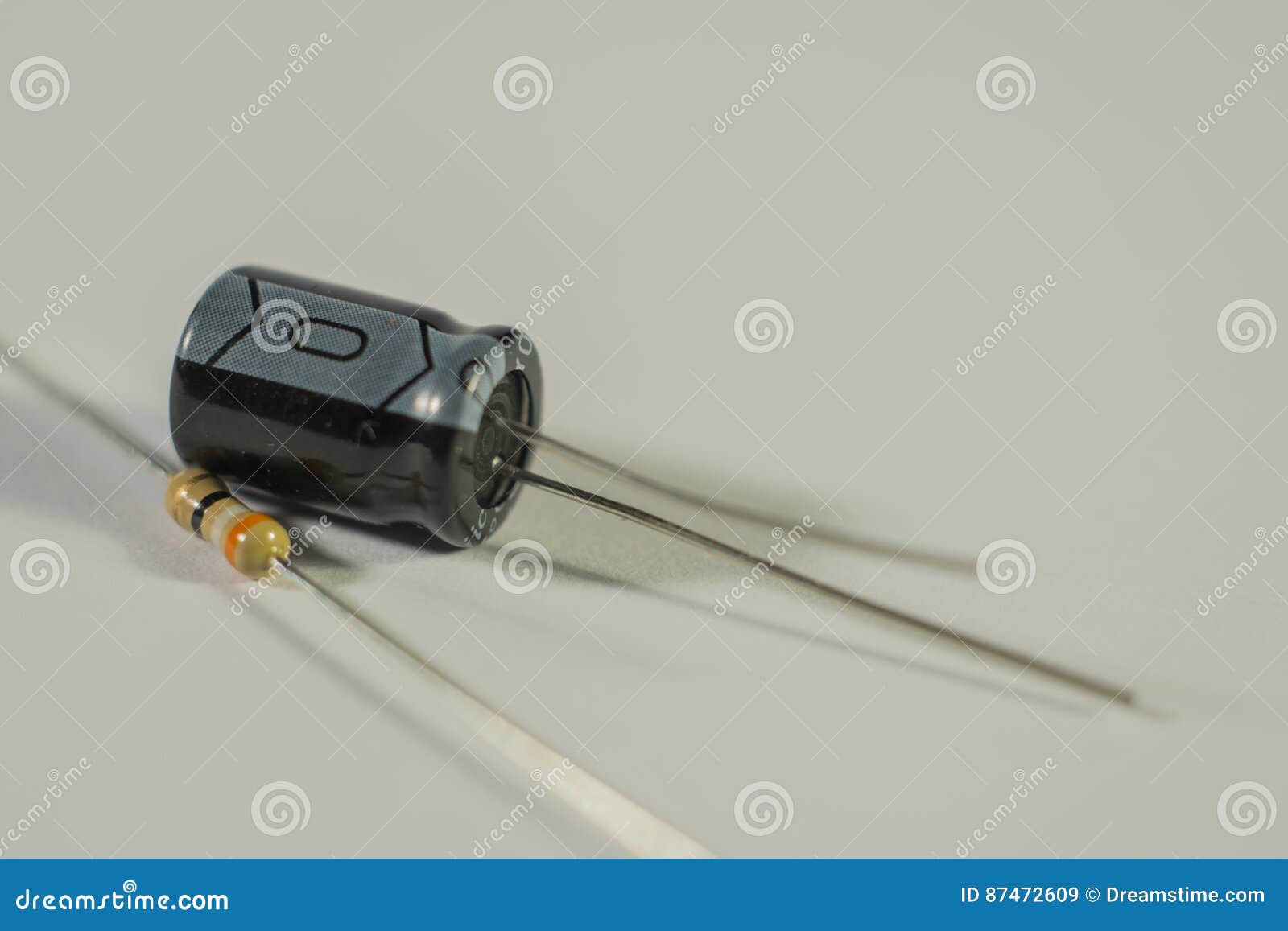 Discrete Resistor and Capacitor Stock Image - Image of isolated, mini ...